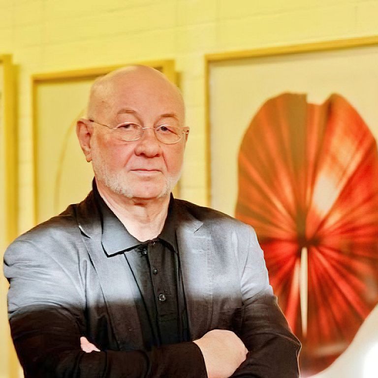 CURATED: KARL MARTIN HOLZHÄUSER