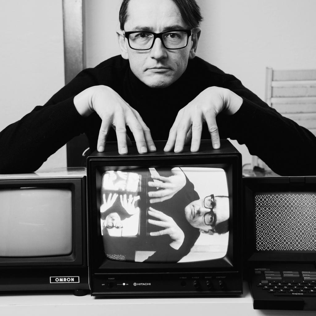 CURATED: MARIO KLINGEMANN