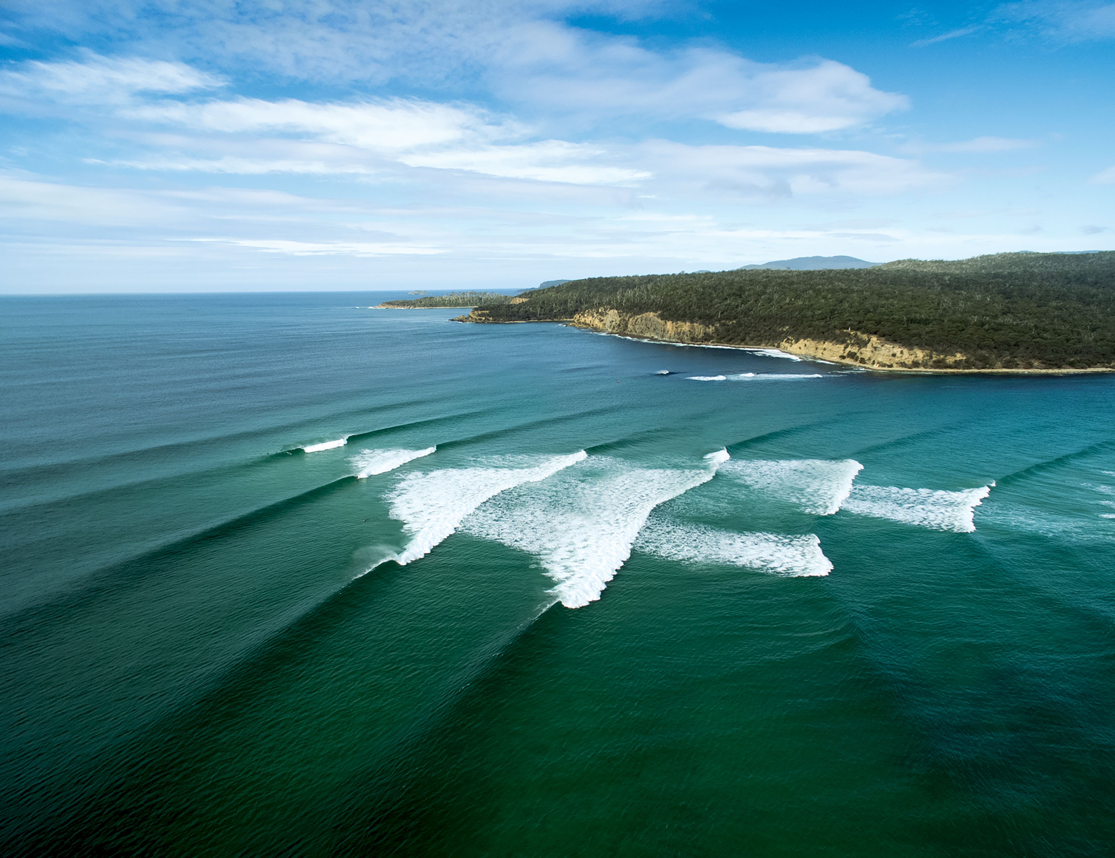 Surfing in Tasmania – Guide to Best Surf Spots & Seasons | Stormrider ...