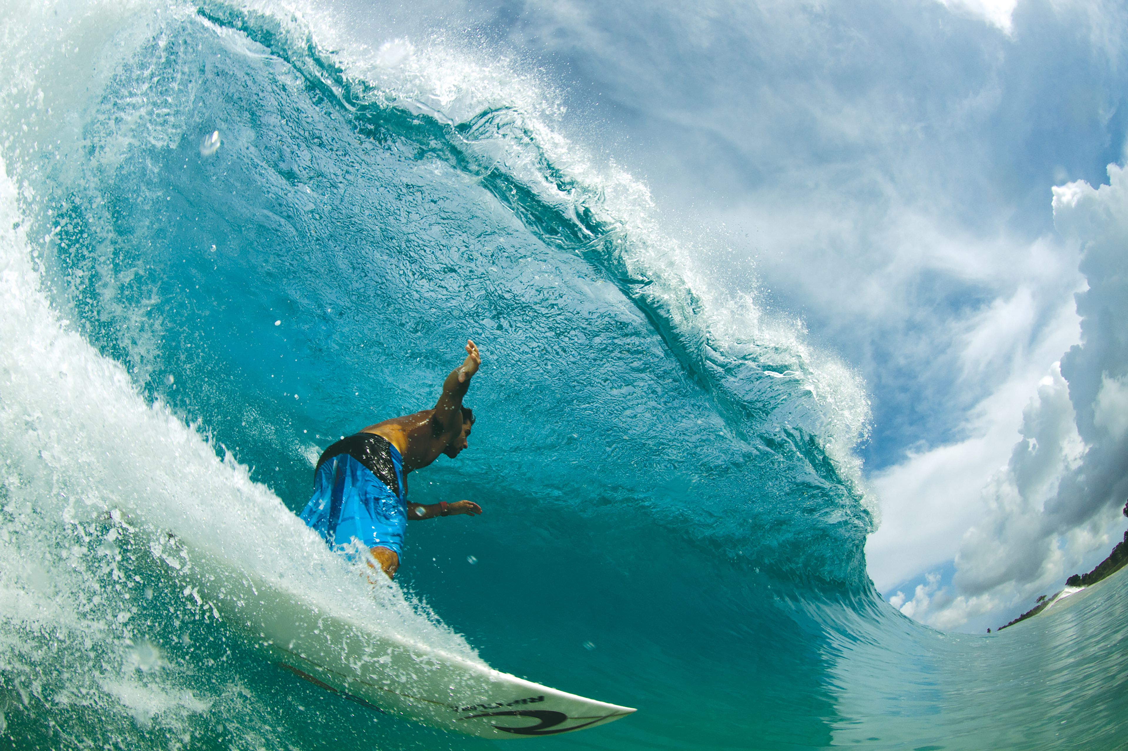 Surfing in Telo Islands, Sumatra – Surf Guide & Local Tips | Stormrider ...