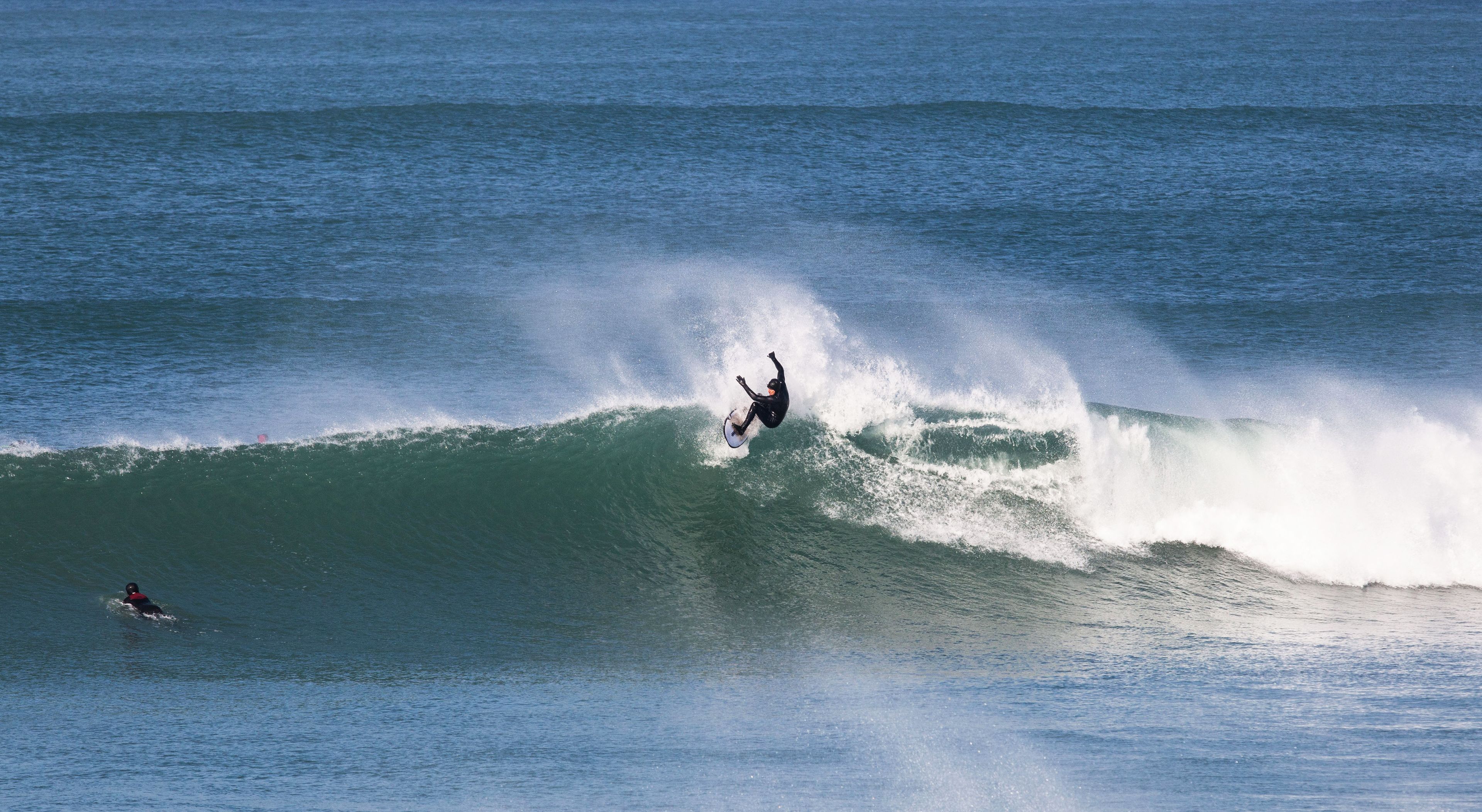 Surfing in Channel Islands, England – Surf Guide & Local Tips ...