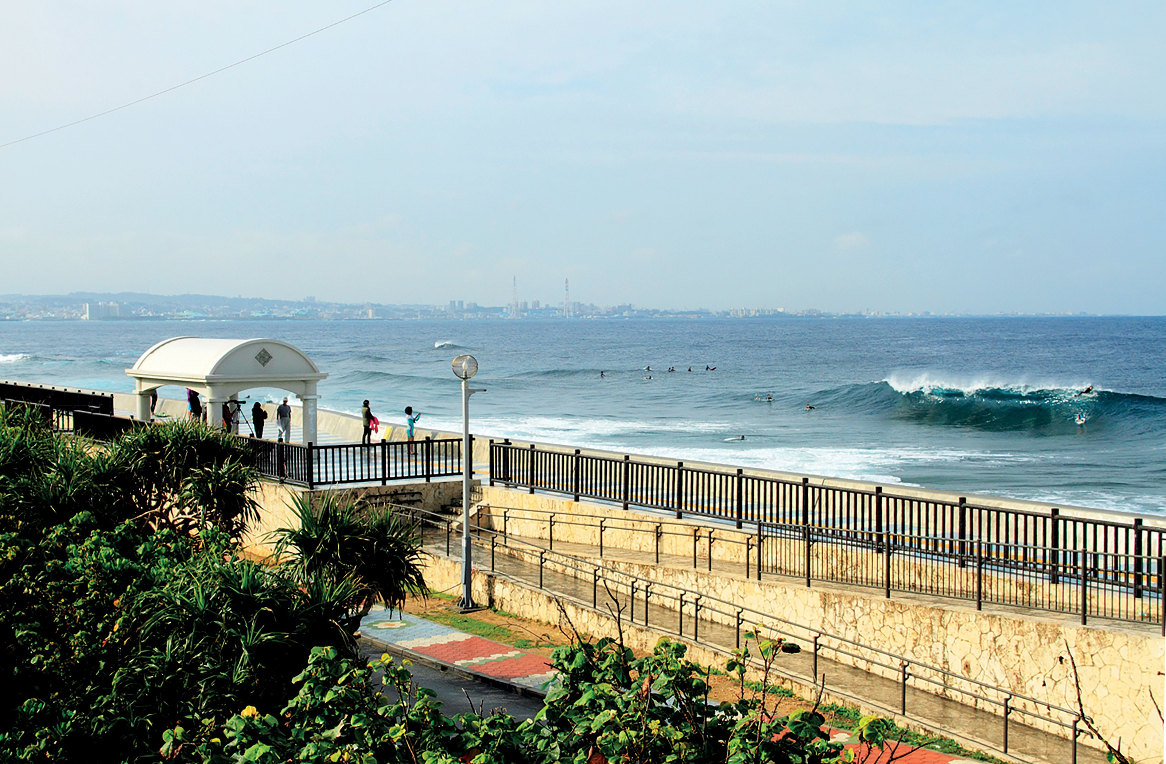 Sunabe Seawall Surf Guide (Okinawa, Japan) – Wave Info & Tips ...