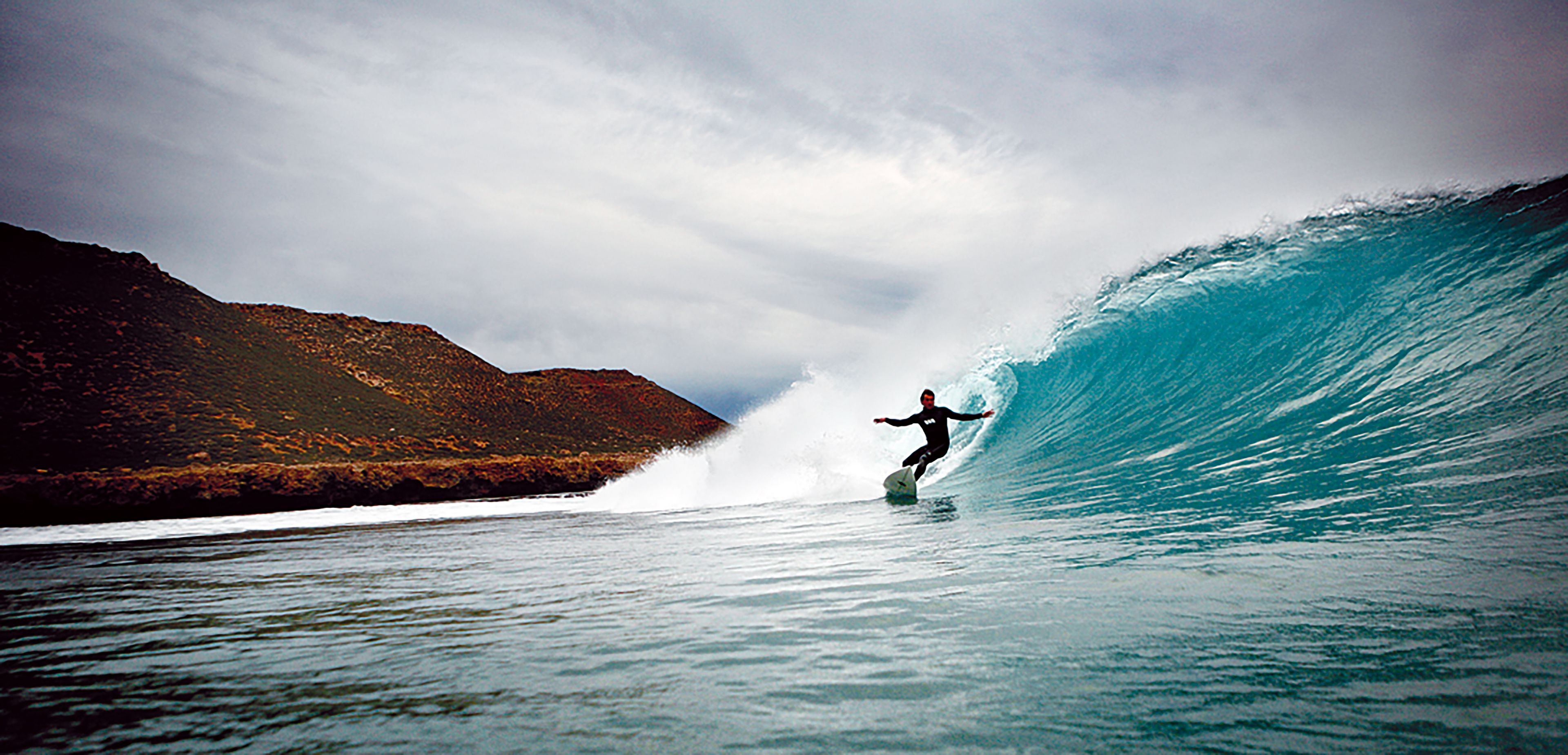 Surfing in Northwest Coast, Western Australia – Surf Guide & Local Tips ...