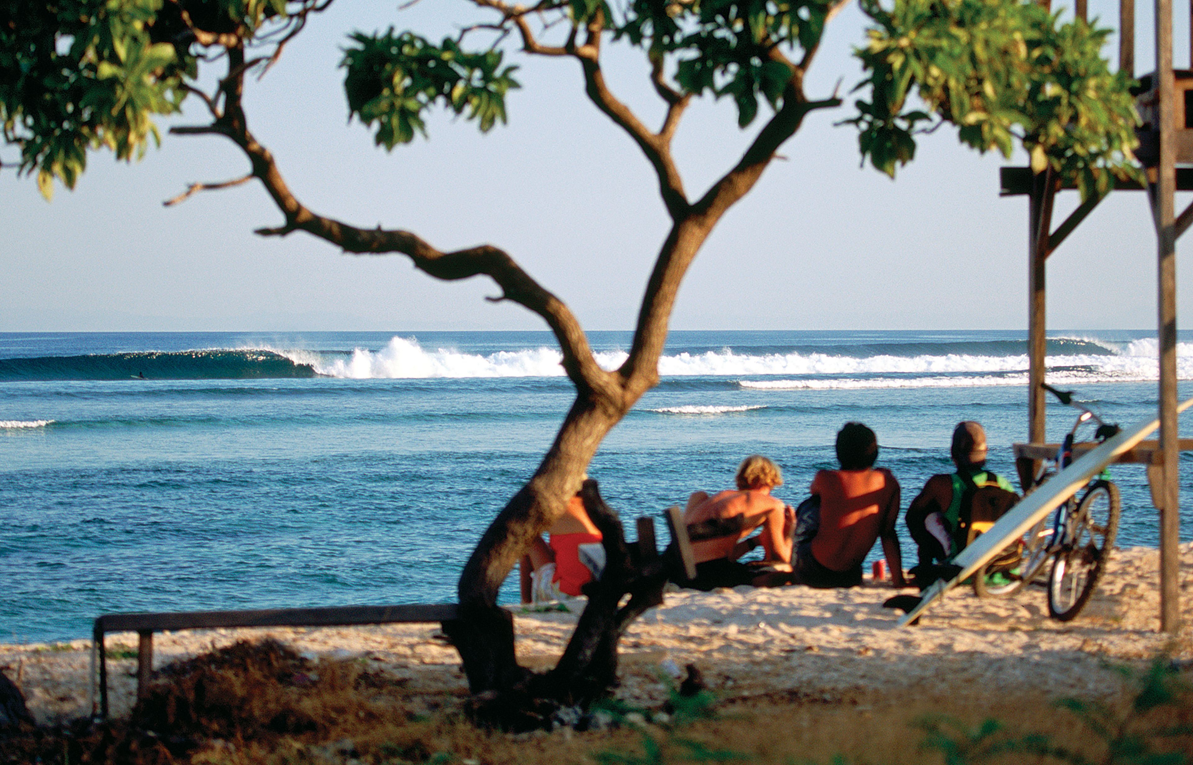 Surfing in Lombok , Nusa Tenggara – Surf Guide & Local Tips ...