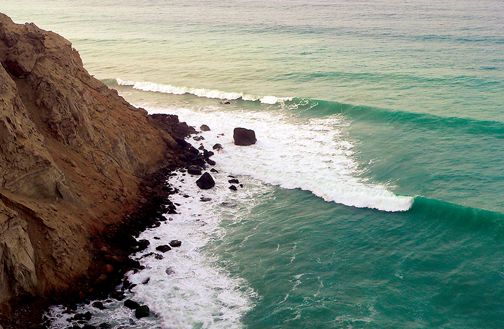 Surfing in Iran – Guide to Best Surf Spots & Seasons | Stormrider Surf ...