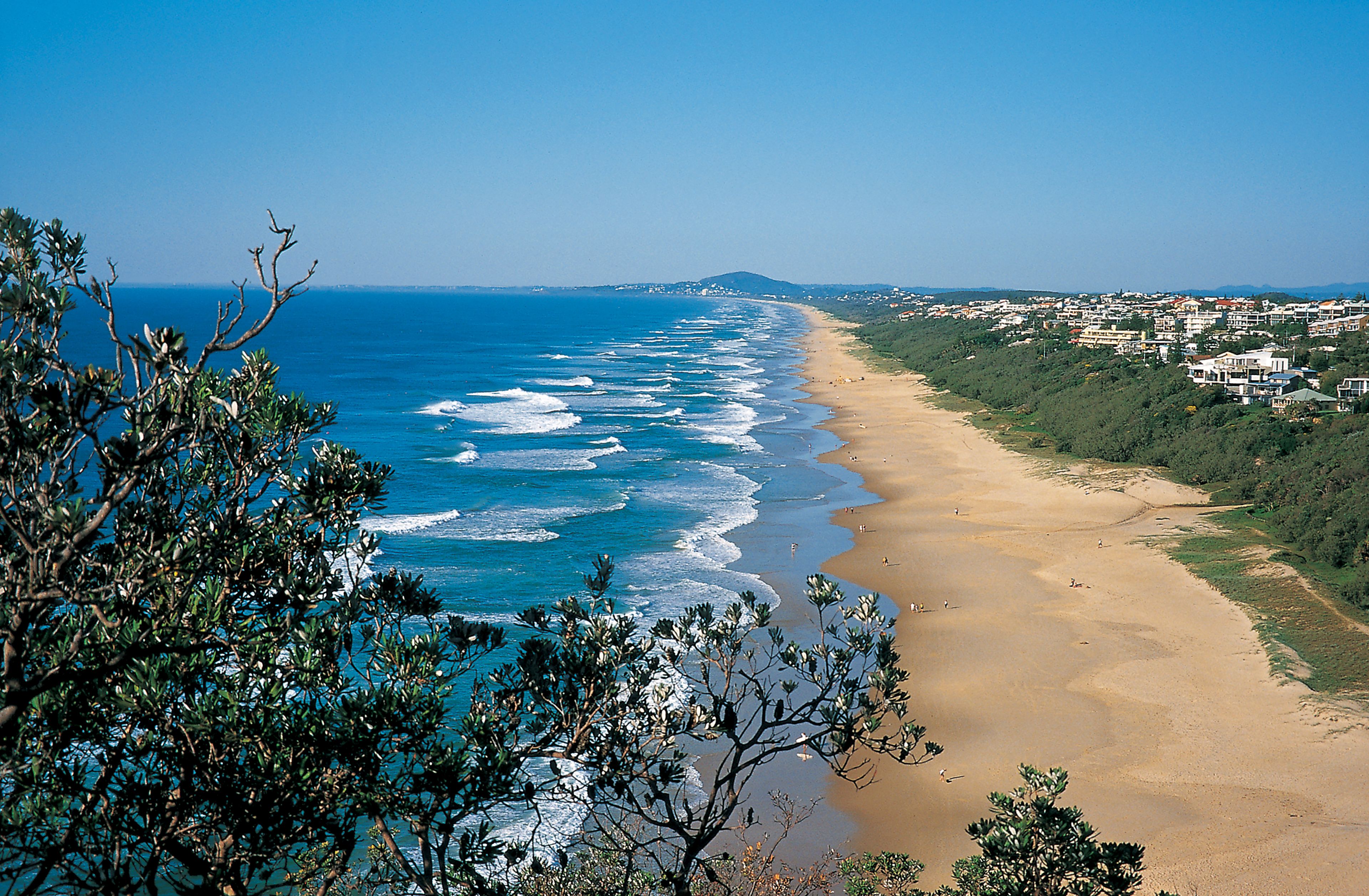 Surfing in Sunshine Coast, Queensland – Surf Guide & Local Tips ...