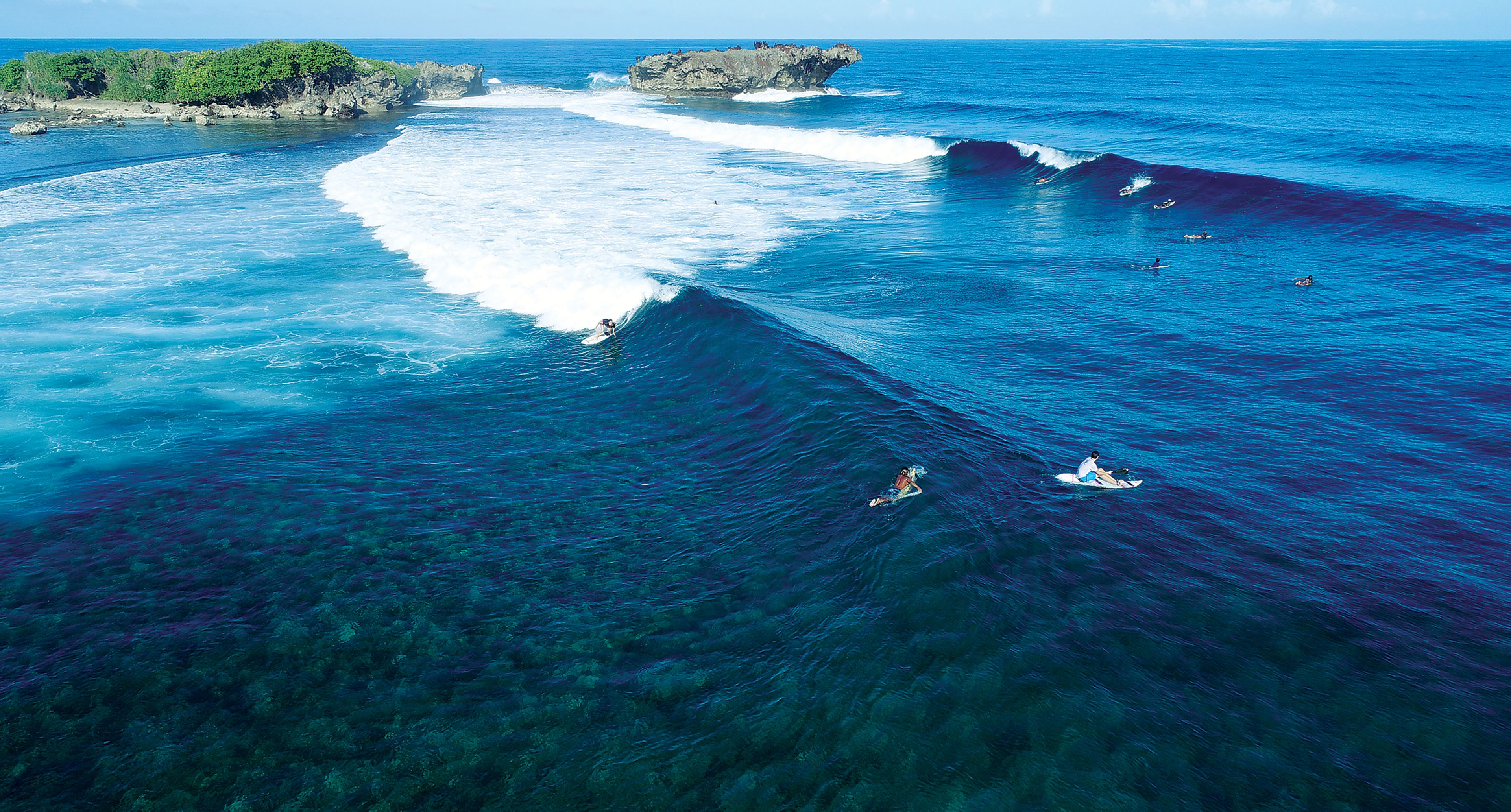 Surfing in Philippines – Guide to Best Surf Spots & Seasons ...