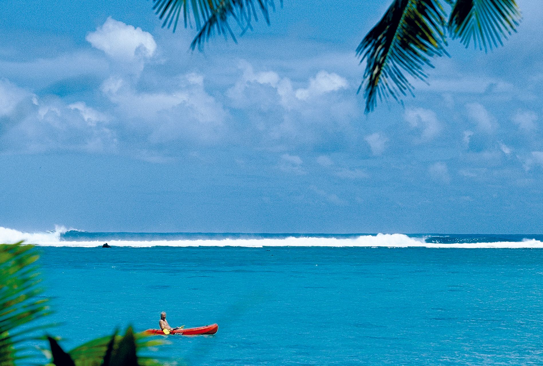 Surfing in Cook Islands – Guide to Best Surf Spots & Seasons ...