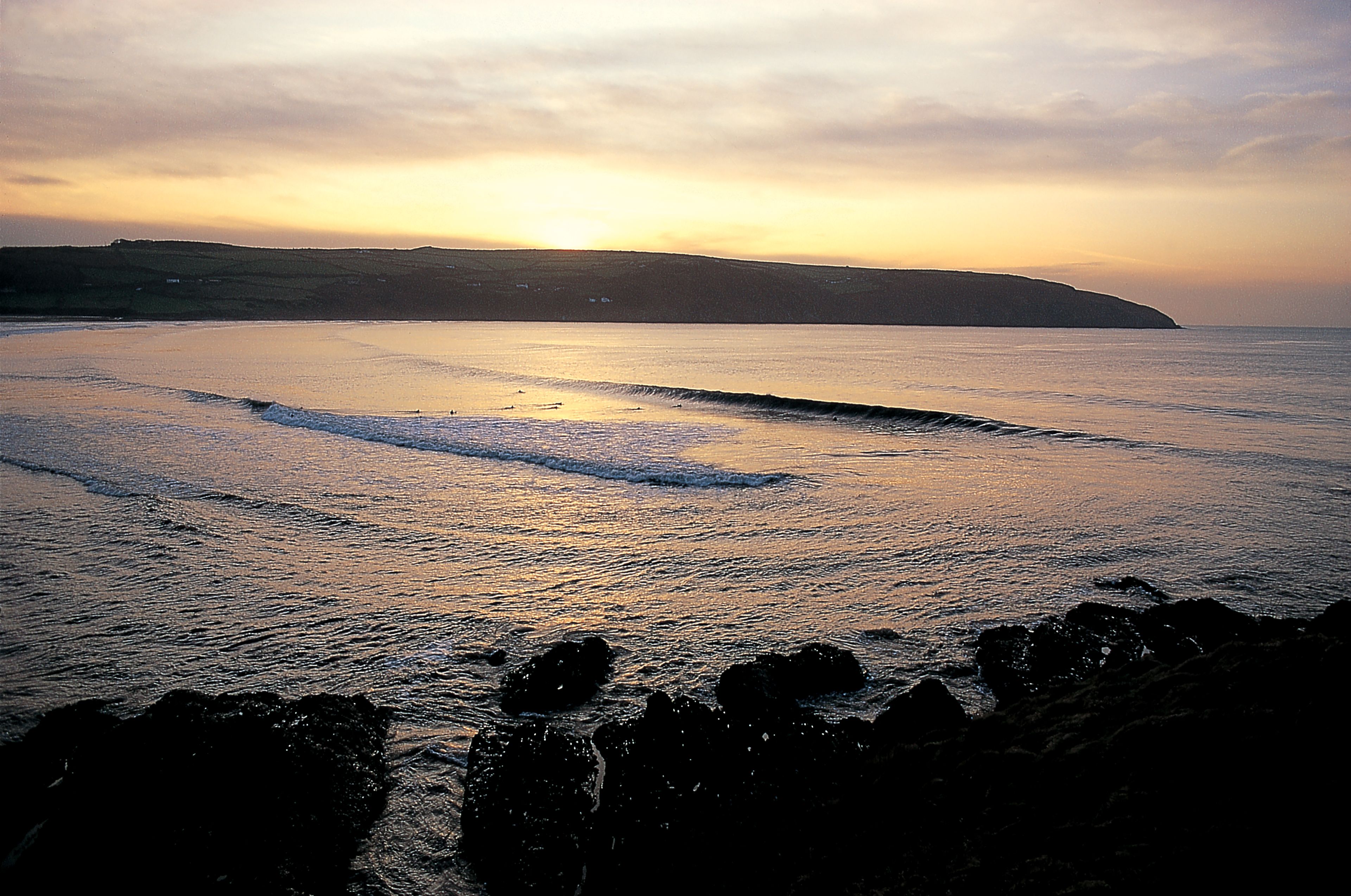 Surfing in Wales – Guide to Best Surf Spots & Seasons | Stormrider Surf ...