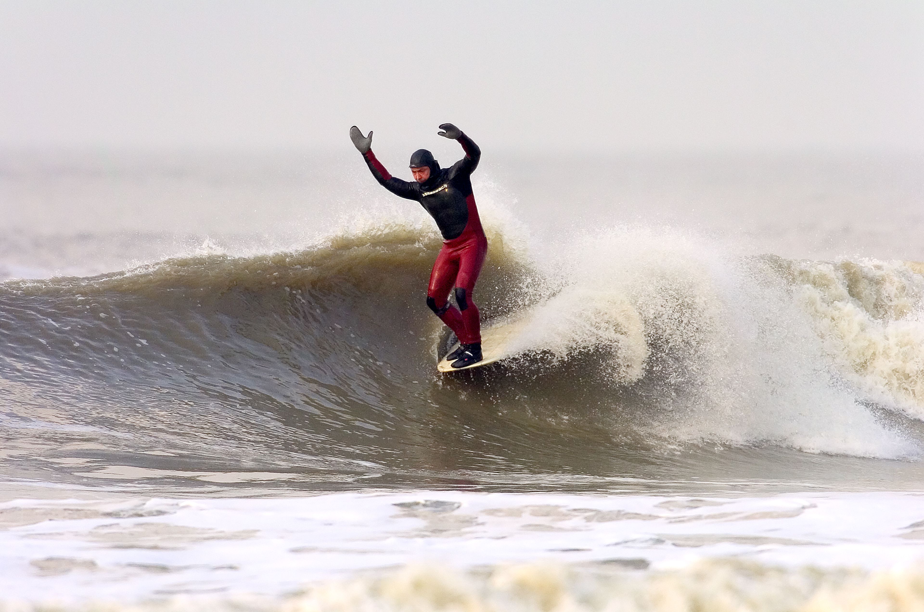 Surfing in Netherlands – Guide to Best Surf Spots & Seasons ...