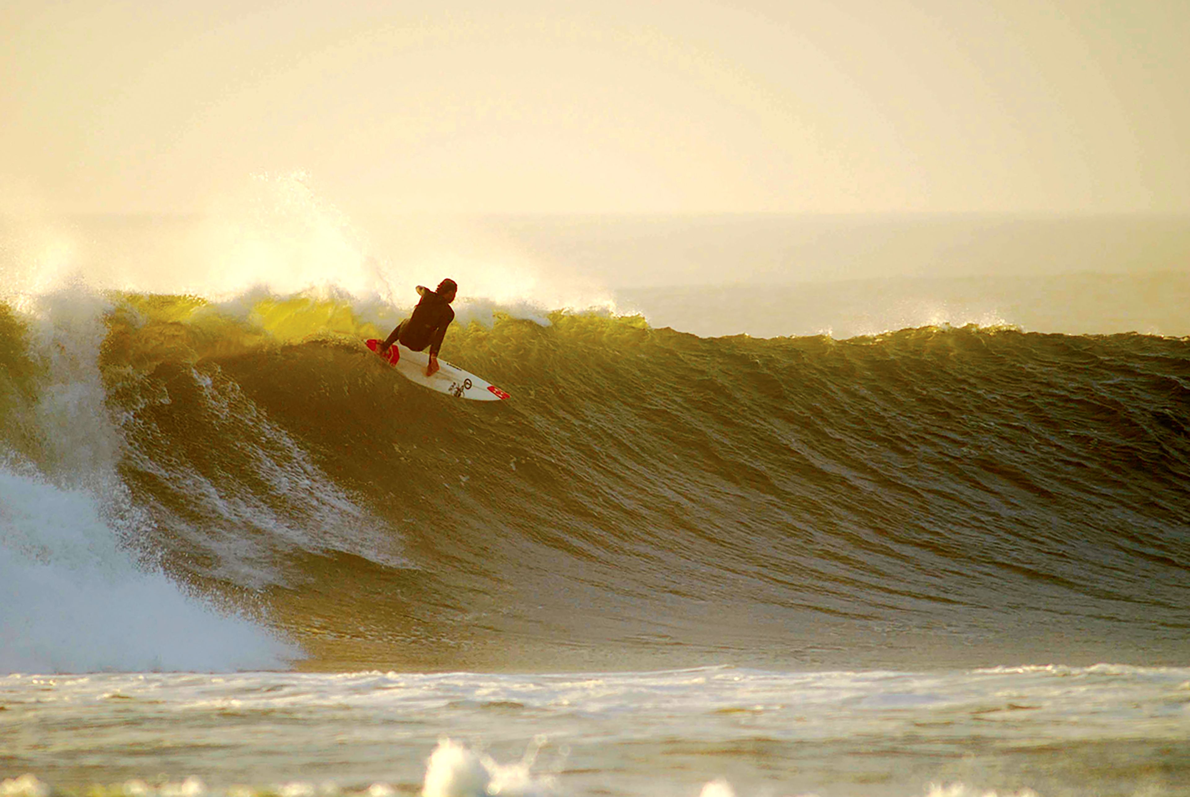 Pacasmayo Surf Guide (La Libertad, Peru) – Wave Info & Tips ...