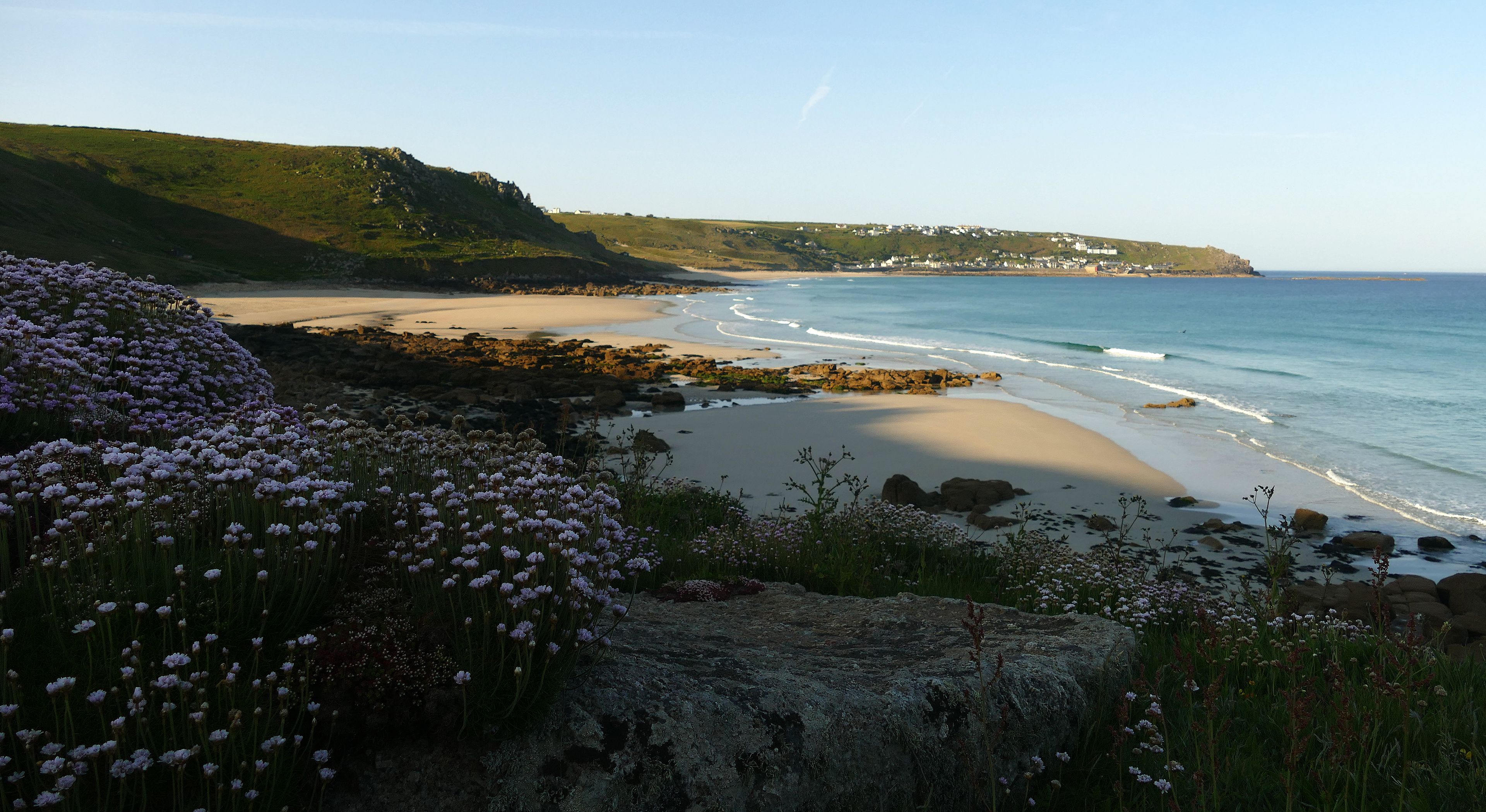 Gwynver Surf Guide (West Cornwall, England) – Wave Info & Tips ...