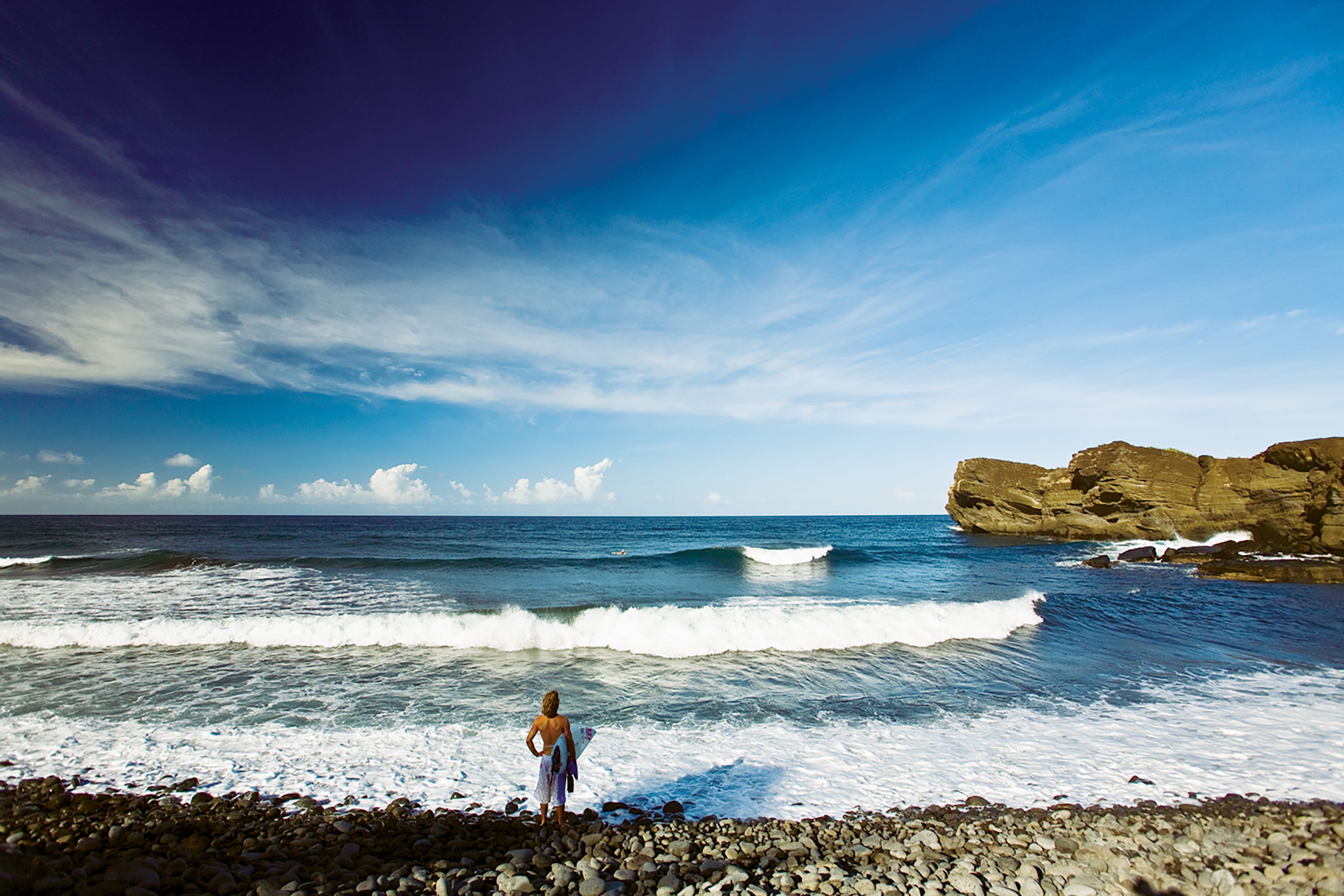 Goat Wash Surf Guide (Anjouan, Comoros) – Wave Info & Tips | Stormrider ...