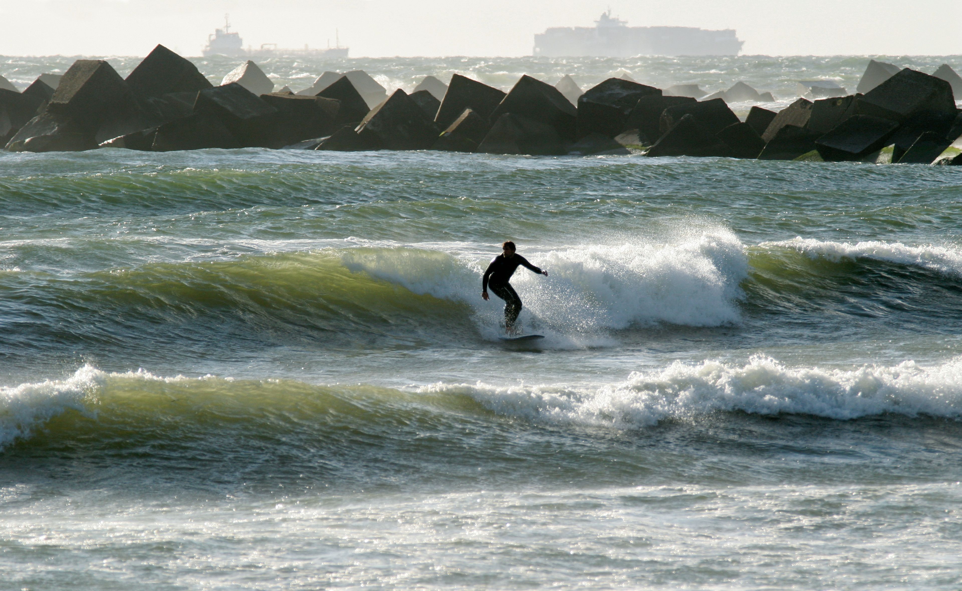 Surfing in Netherlands – Guide to Best Surf Spots & Seasons ...