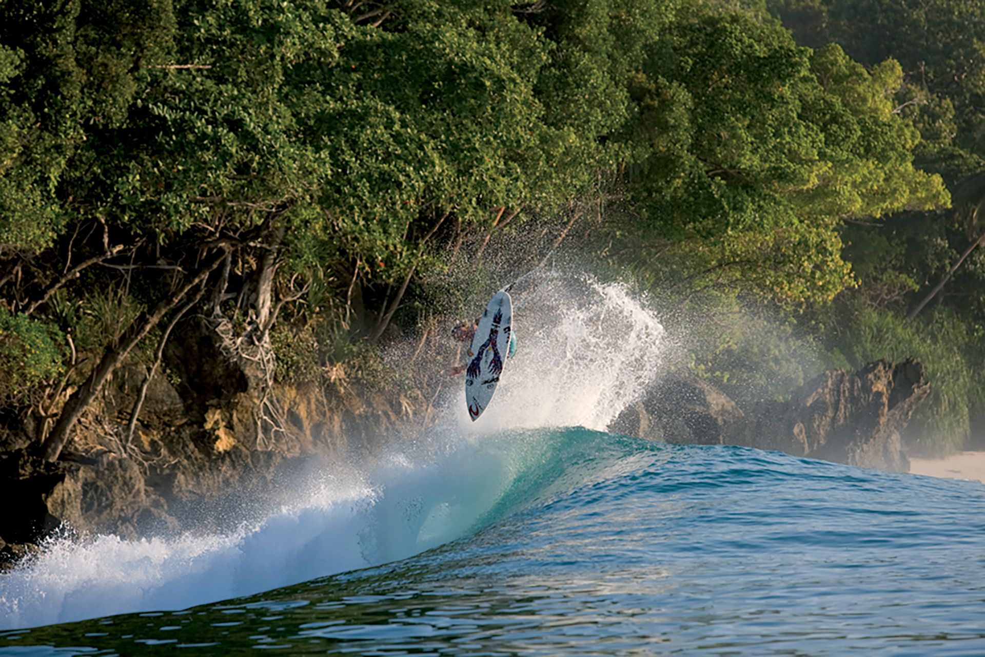Surfing in Telo Islands, Sumatra – Surf Guide & Local Tips | Stormrider ...