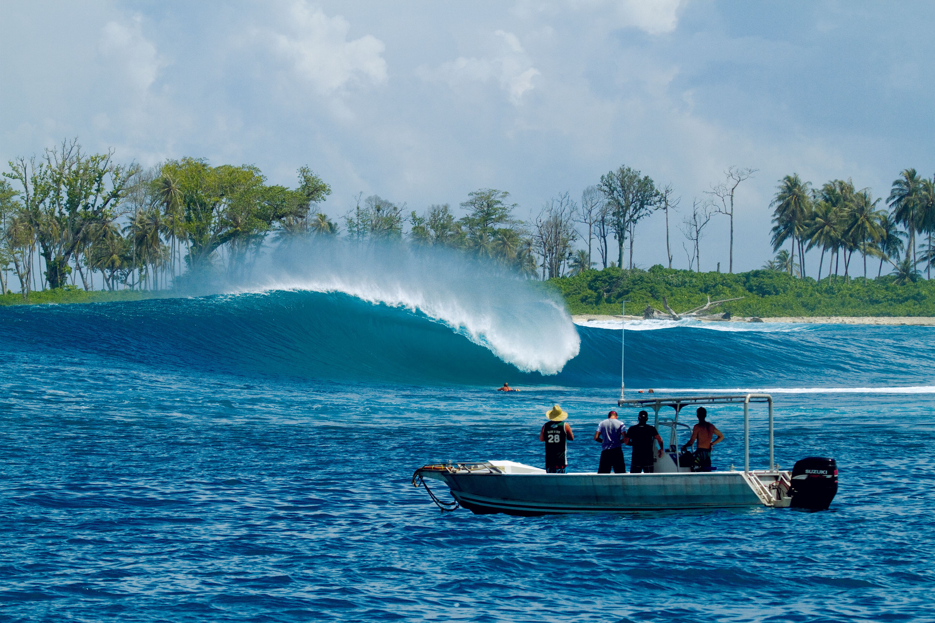 Mentawai Islands Surfing