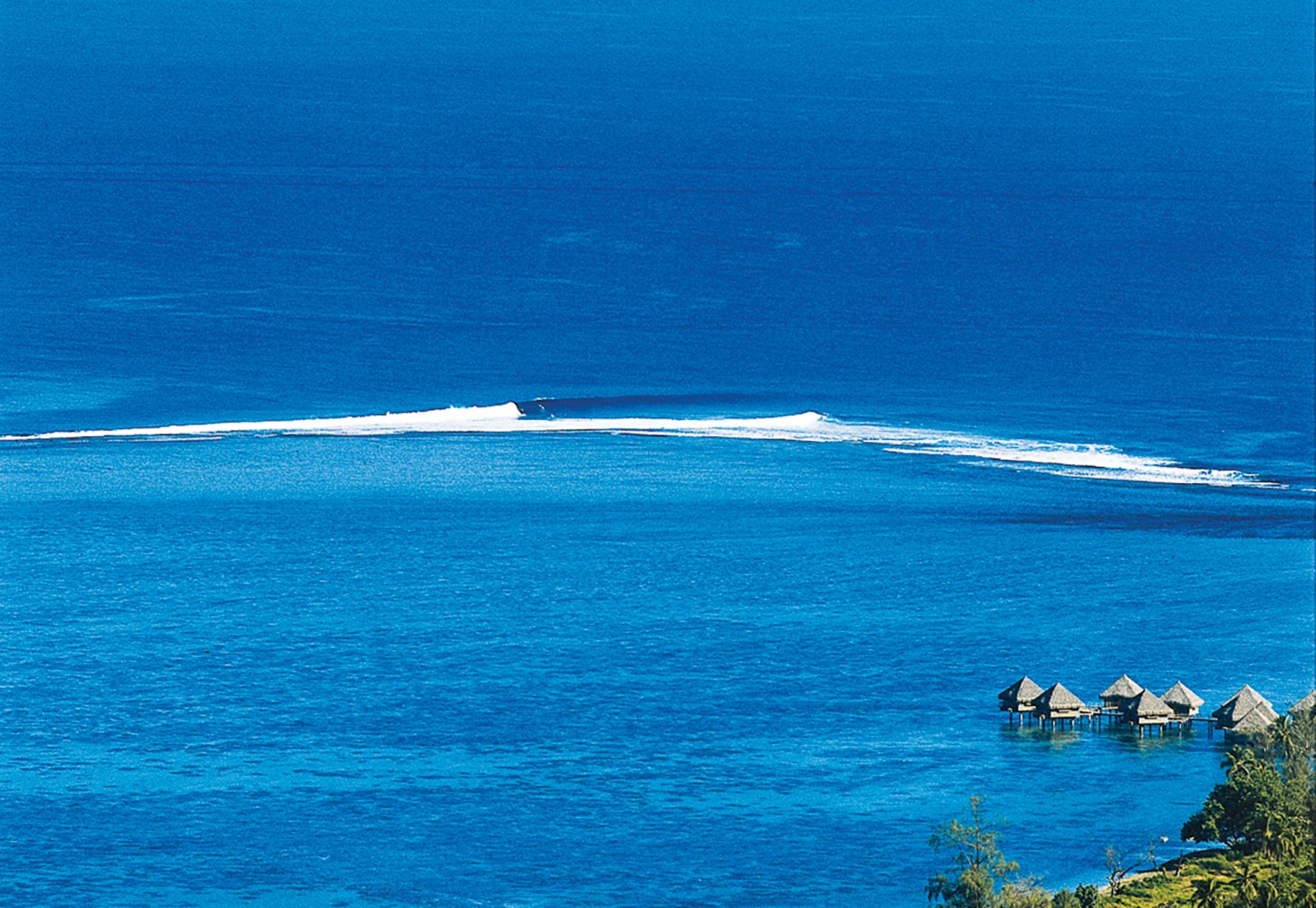 Tahiti and Moorea | Stormrider Surf Guides