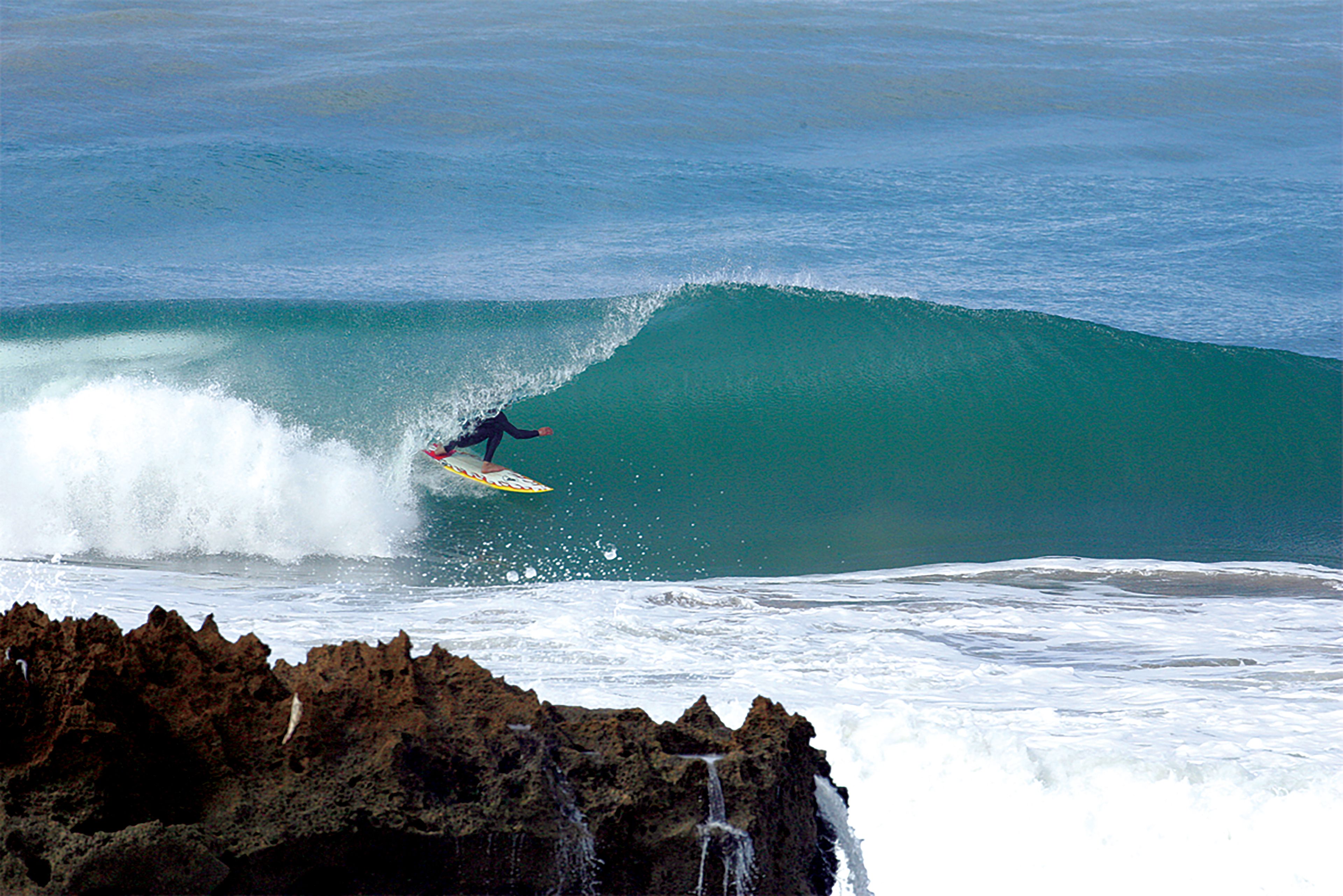 Devil’s rock Surf Guide (Taghazout, Morocco) – Wave Info & Tips ...