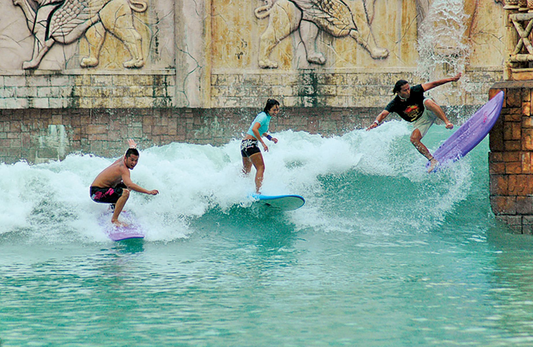 SUNWAY LAGOON Surf Guide (Peninsula Malaysia, Malaysia) – Wave Info ...