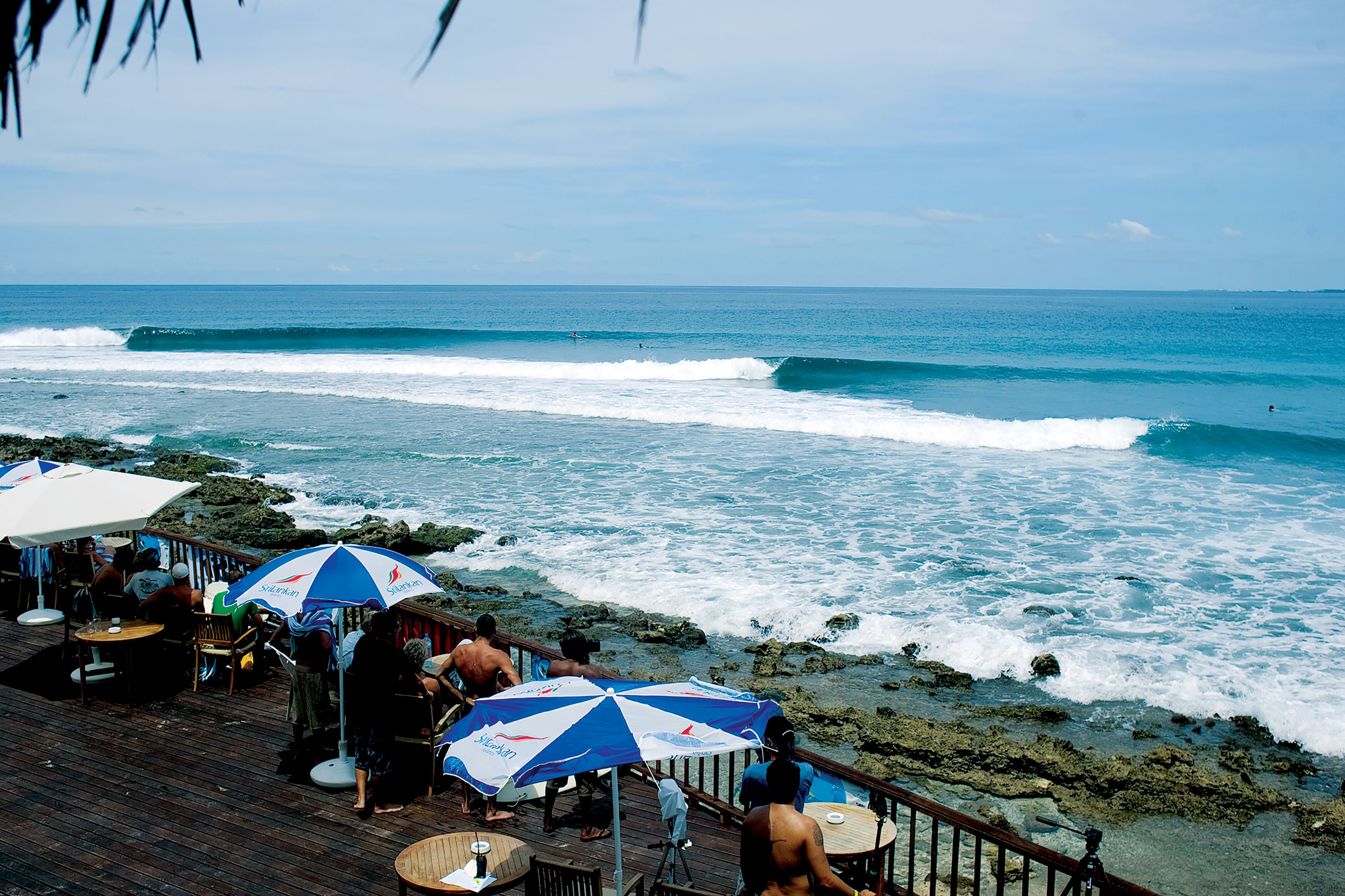 Pasta Point Surf Guide (North Male Atoll, Maldives) – Wave Info & Tips ...