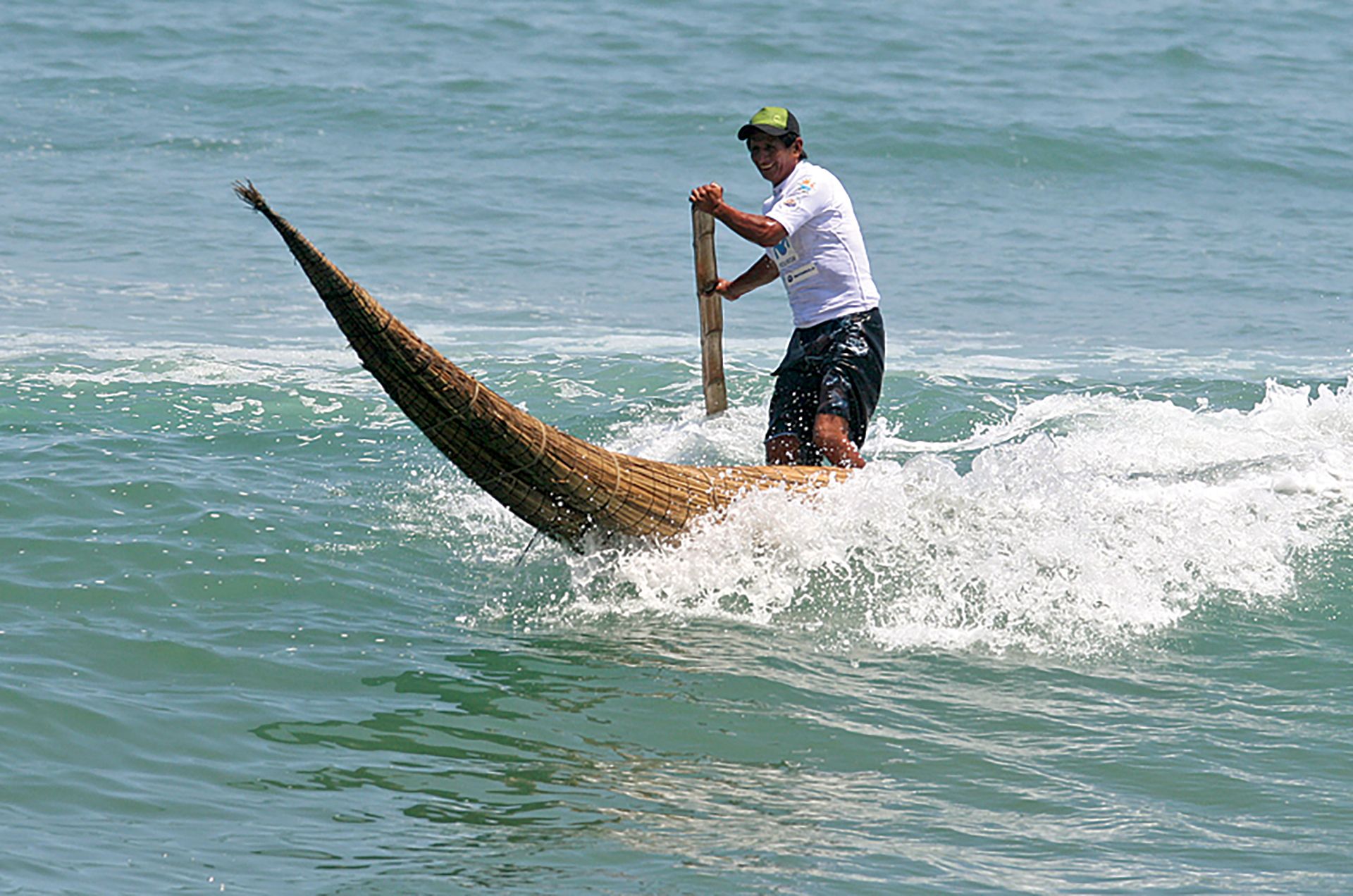 Surfing in Peru – Guide to Best Surf Spots & Seasons | Stormrider Surf ...