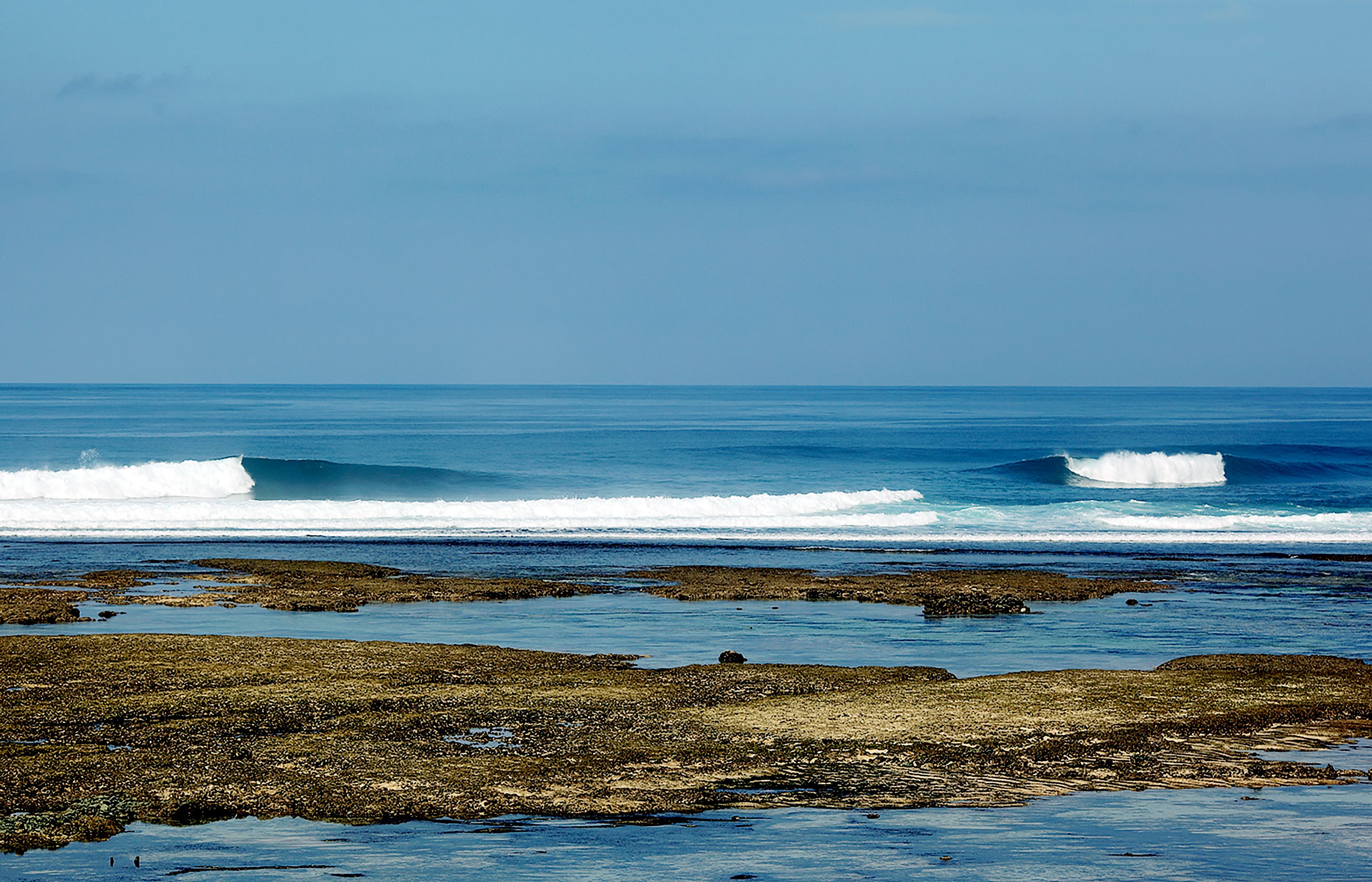 Green Ball Surf Guide (Bukit Peninsula, Bali) – Wave Info & Tips ...