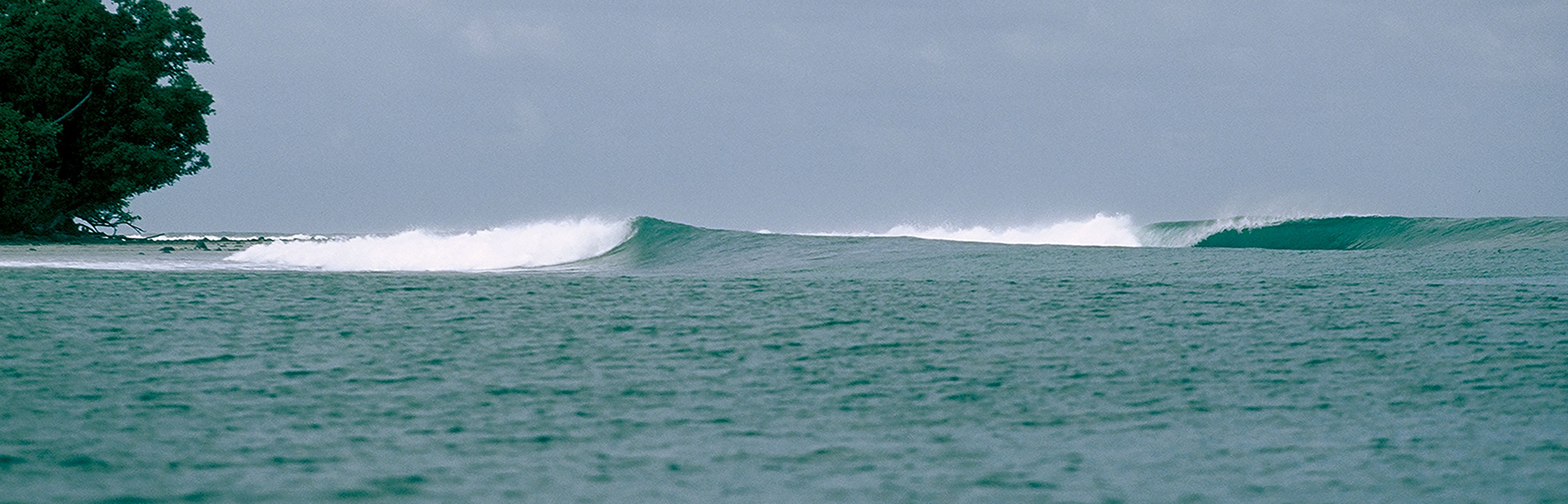 Lido's Left Surf Guide (Sandaun and East Sepik, Papua New Guinea ...