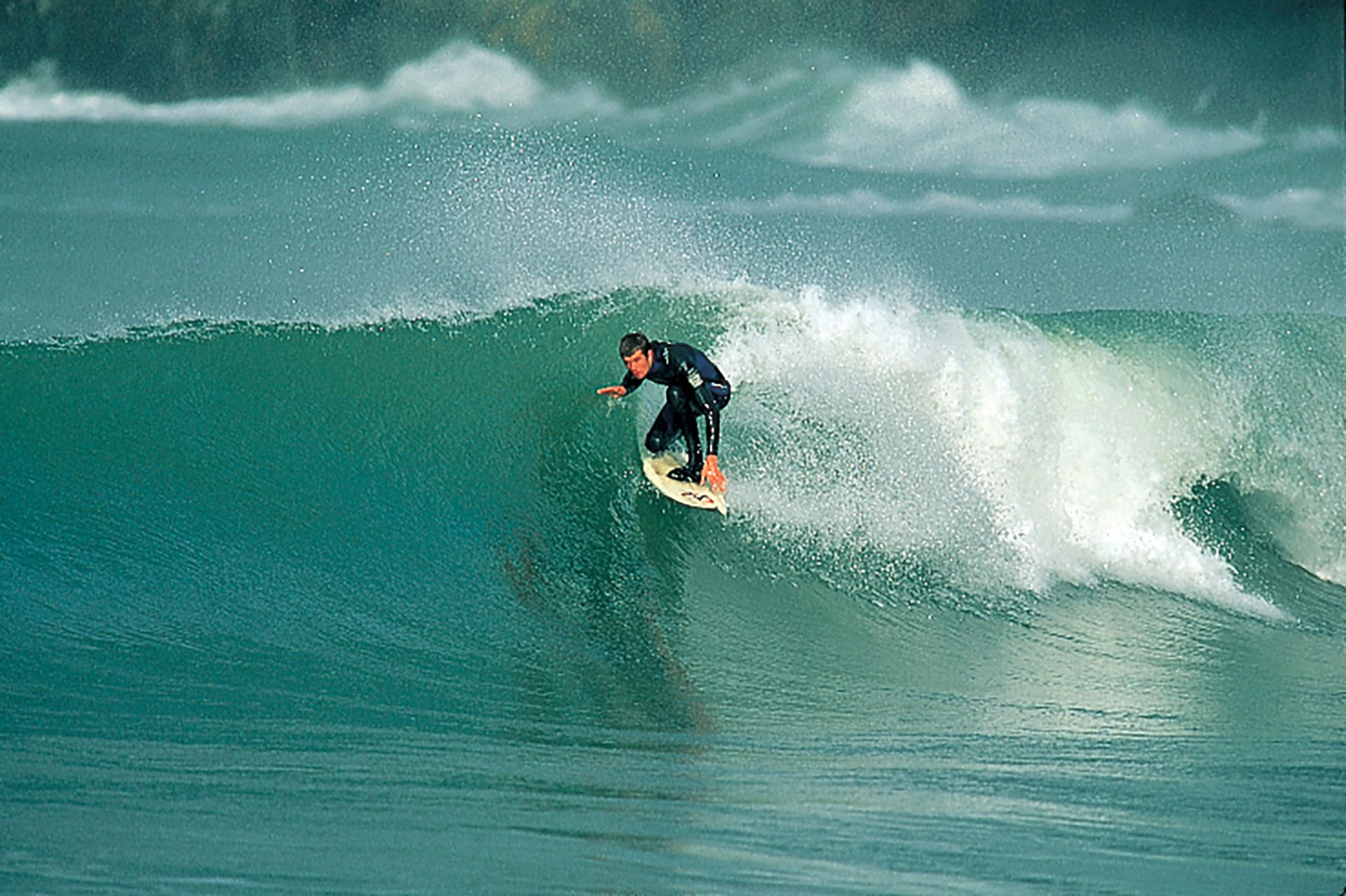 Surfing in Wales – Guide to Best Surf Spots & Seasons | Stormrider Surf ...