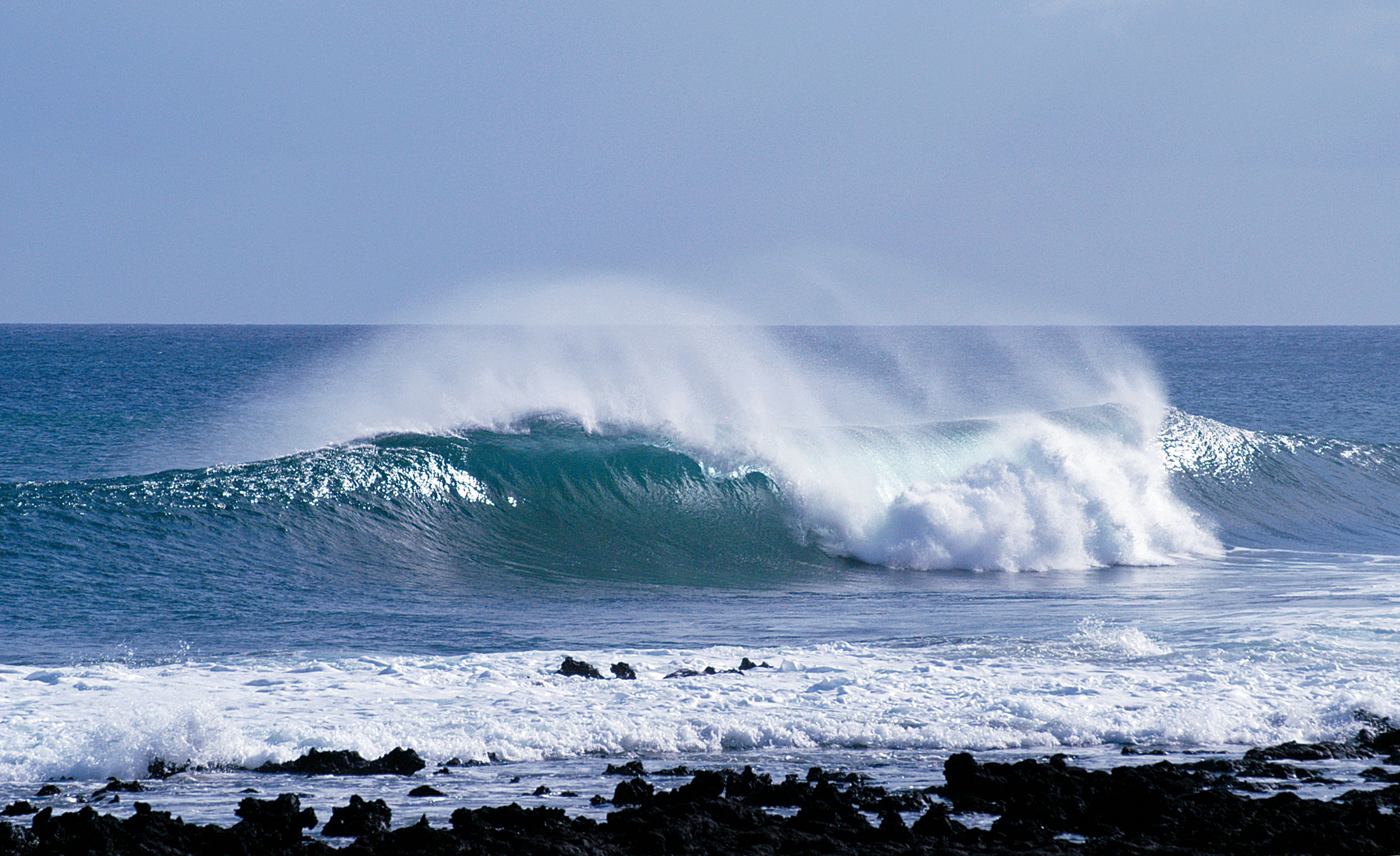 East Coast Surf Guide (Lanzarote, Canary Islands) – Wave Info & Tips ...
