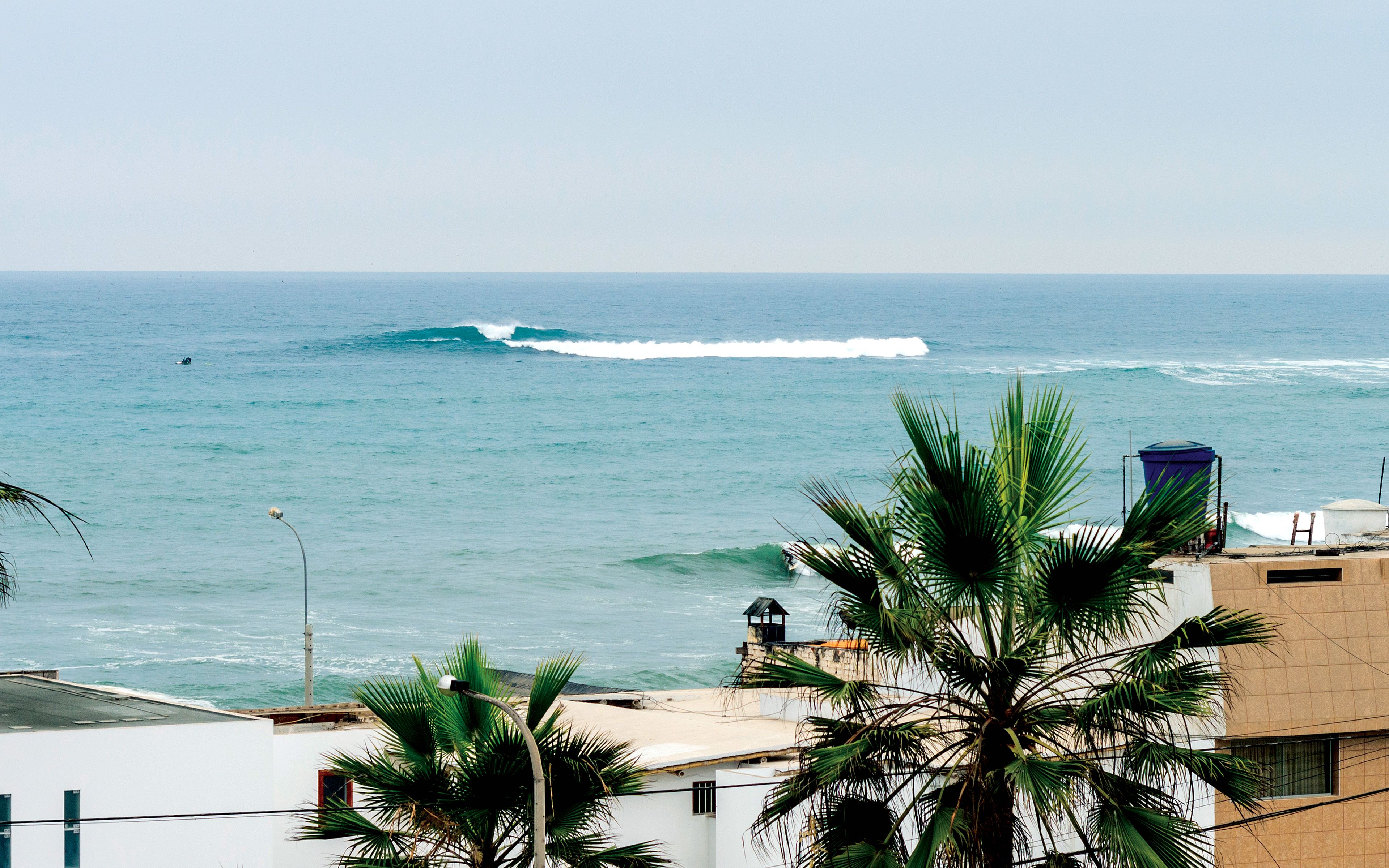 Surfing in Punta Hermosa, Peru – Surf Guide & Local Tips | Stormrider ...
