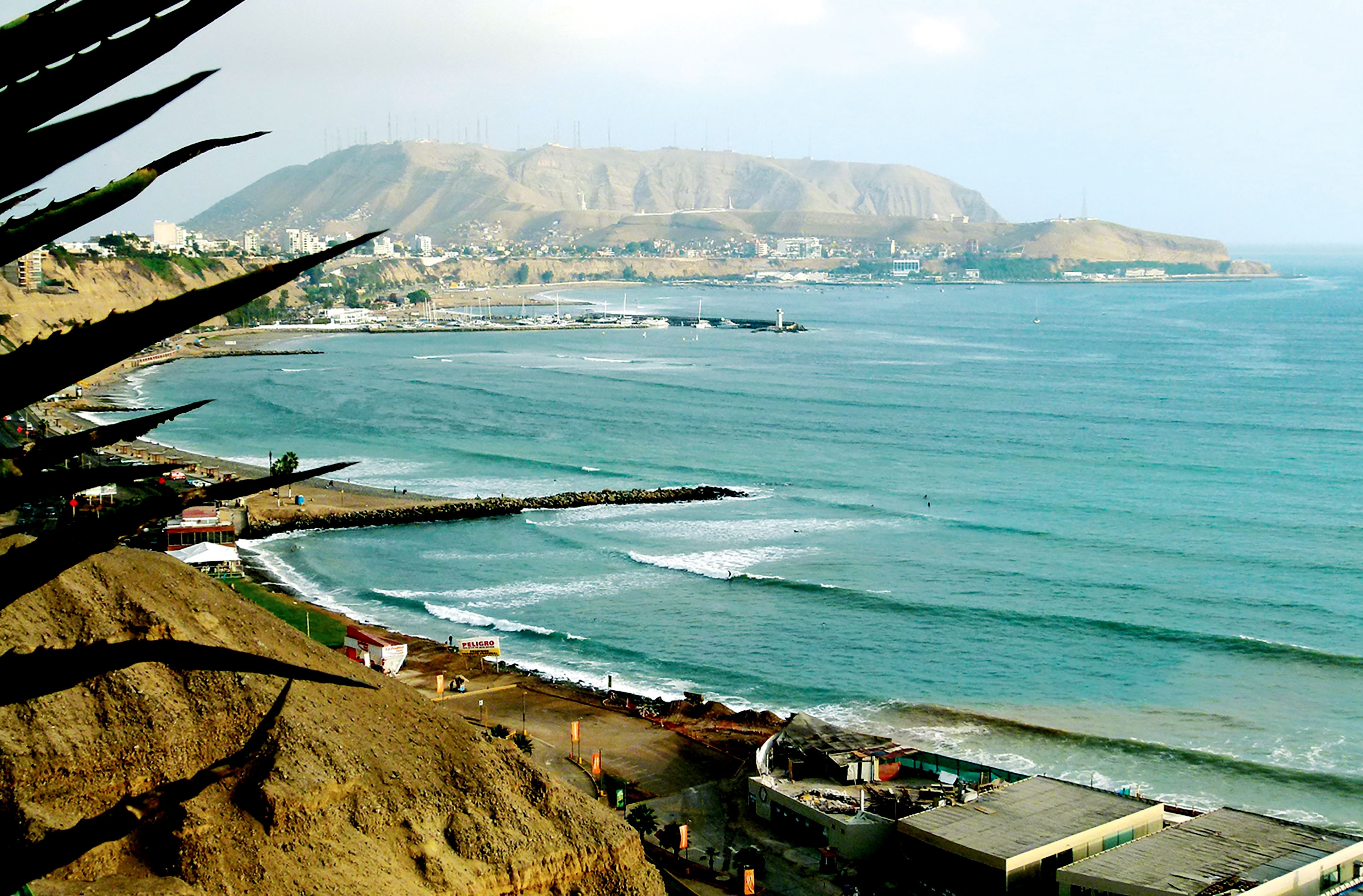 Surfing in Costa Verde, Peru – Surf Guide & Local Tips | Stormrider ...