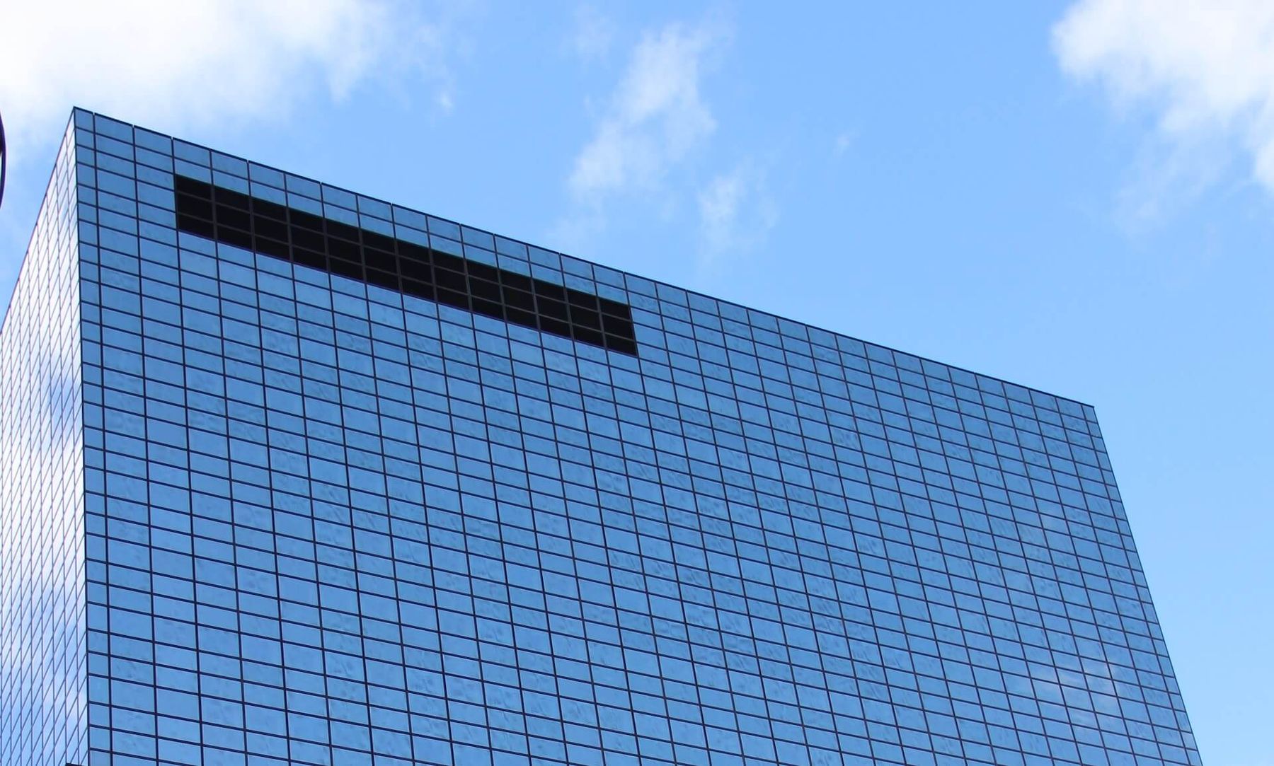 Auslandsüberweisung Postbank: Kosten, Dauer und Alternativen