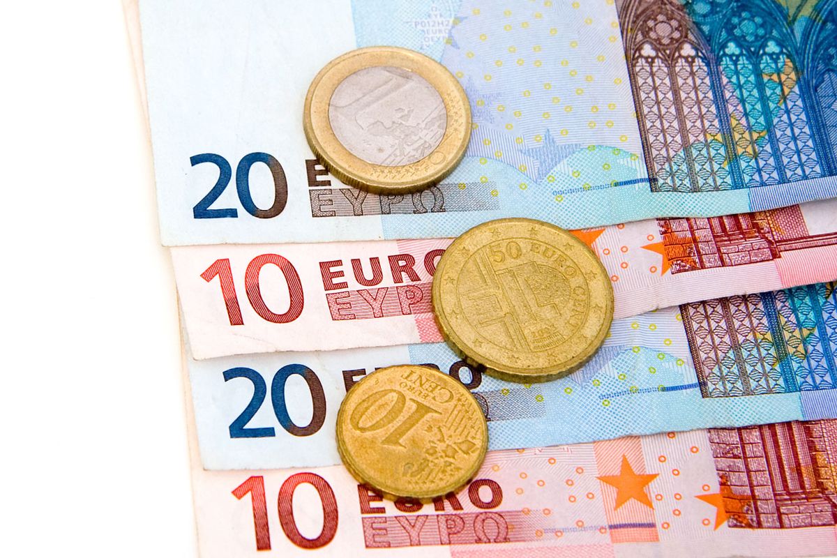Can You Deposit Euros Into a UK Bank Account? Yes, Here's How