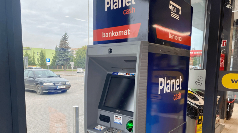 Bankomat Planet Cash — co to jest, jak działa, jak wygląda i ile ...