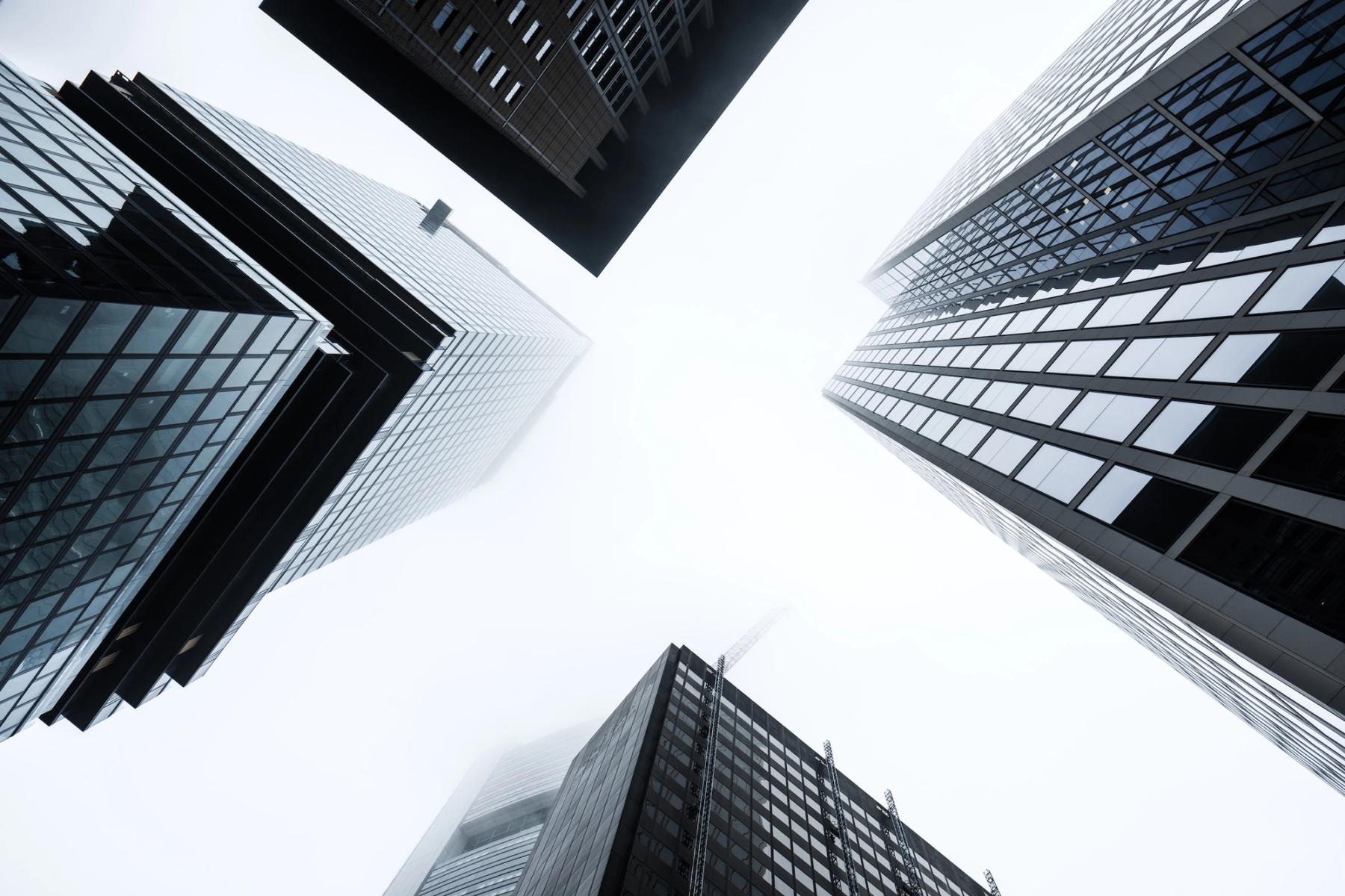 9 Best International Banks for Expats & Digital Nomads