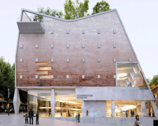 Powerhouse Museum - Wearables for the imaginative Jordan Gogos