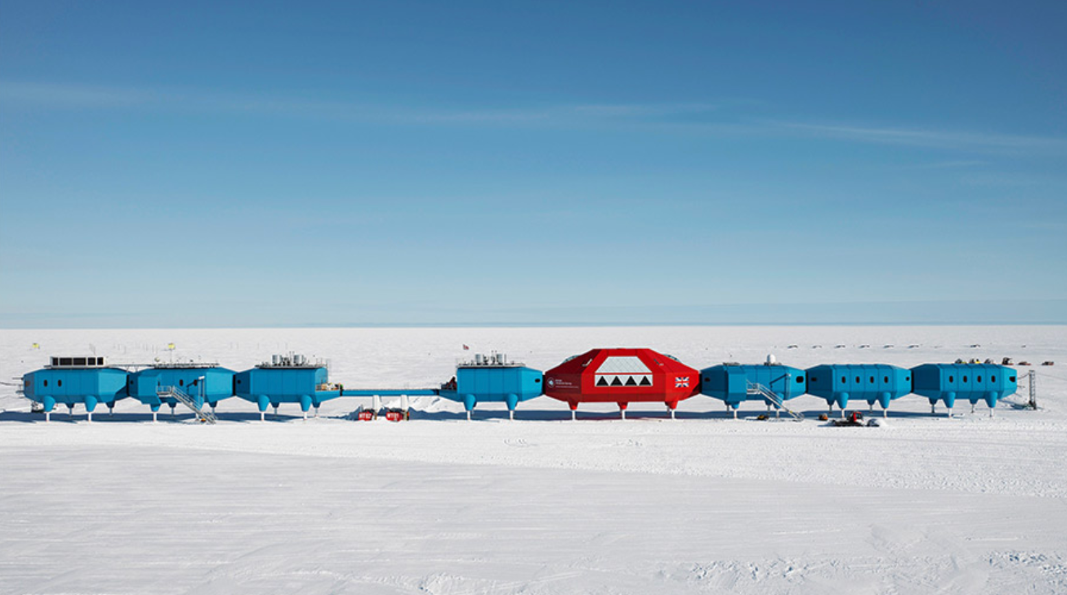 Halley VI: Ice Station | 032c