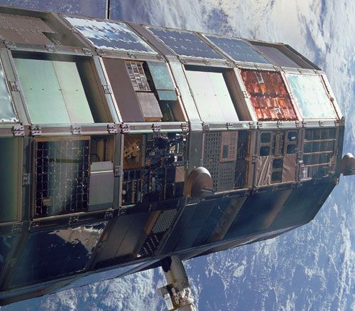 It’s the 30th Anniversary of NASA’s Long Duration Exposure Facility ...