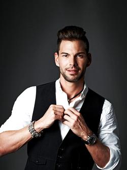 bobby tonelli partner