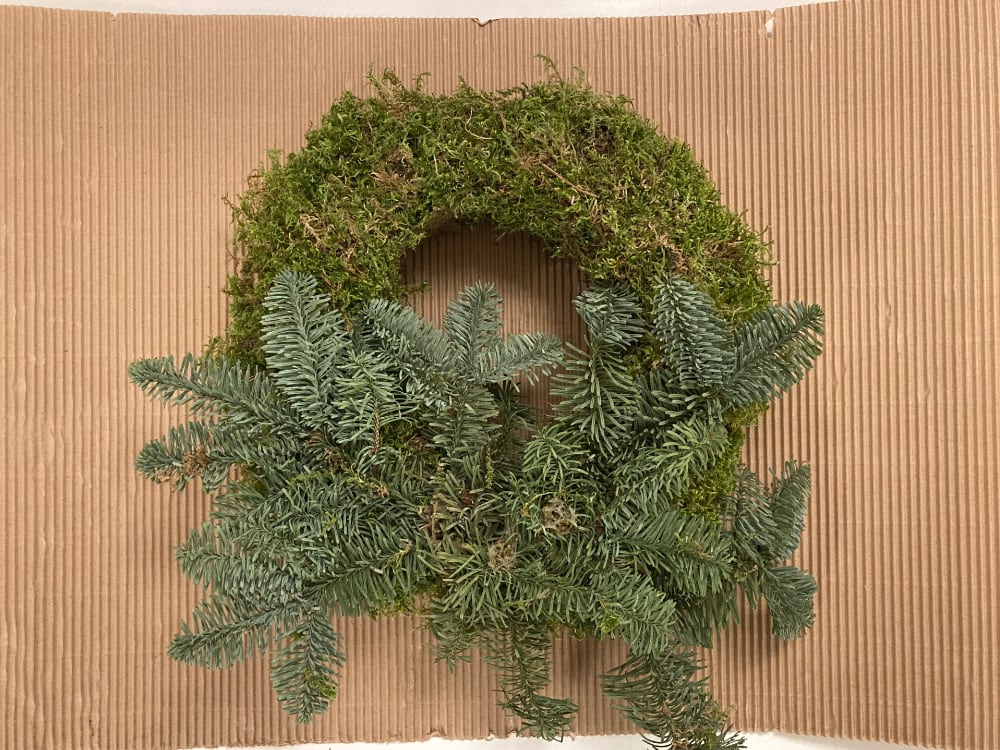 Slik lager du din egen gravkrans | Memodo