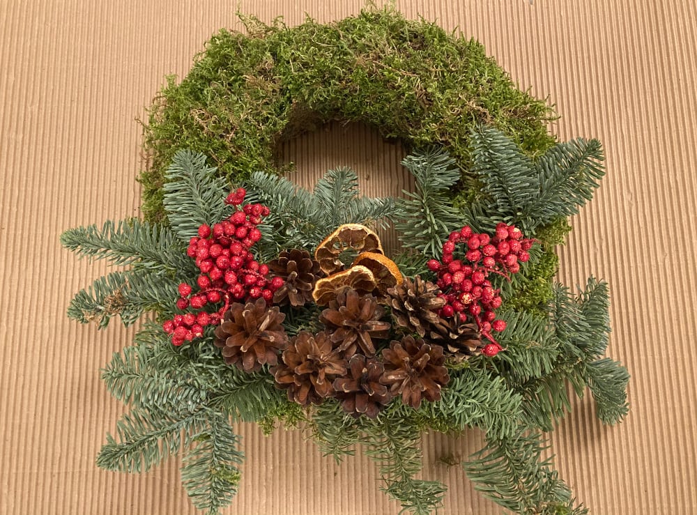 Slik lager du din egen gravkrans | Memodo