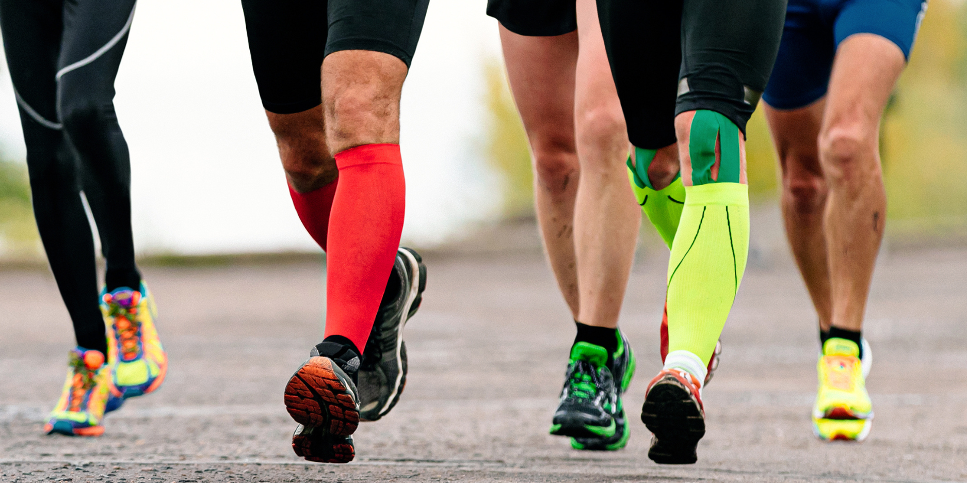 Bandagen bei Wadenzerrungen: Das solltest du wissen