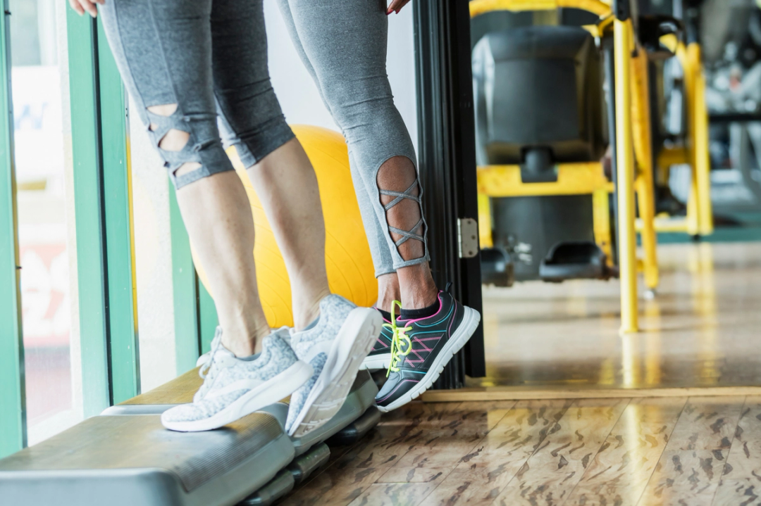 Does Achilles tendonitis icing work? Your top questions answered