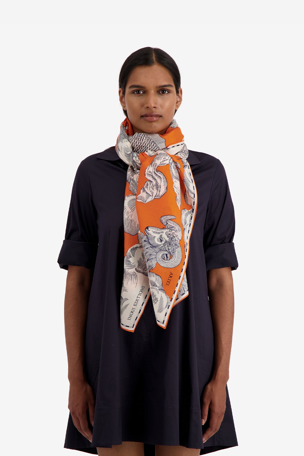 Scarves — Inoui Editions