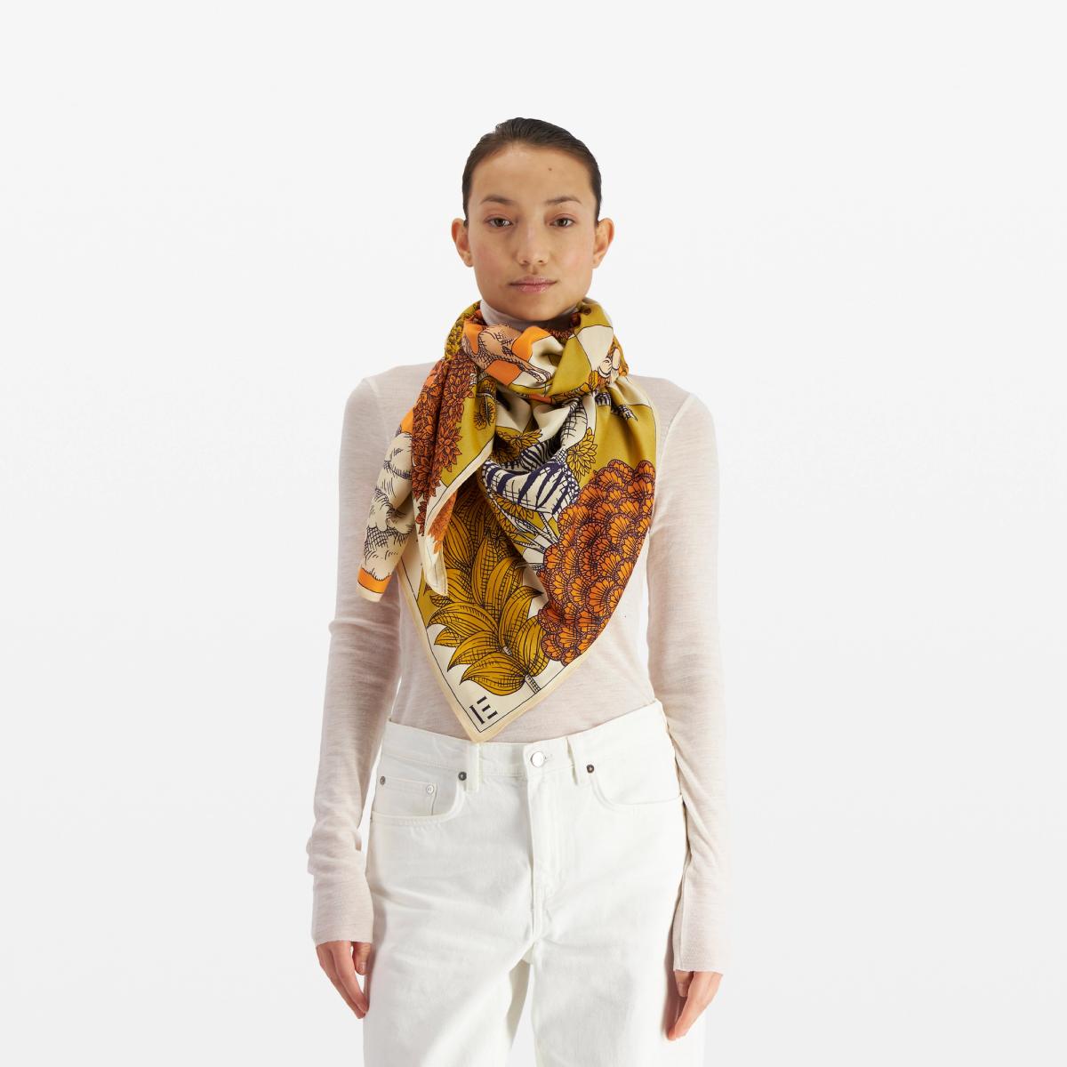 Cashmere Square 130 - Magnus - Orange — Inoui Editions