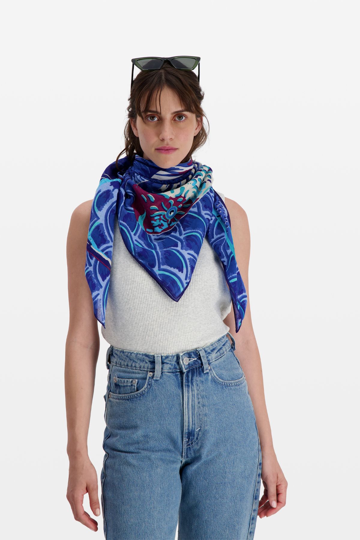 Square scarves — Inoui Editions
