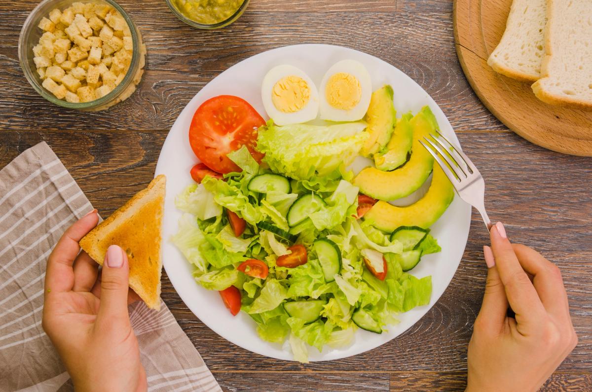 How an Eating Disorder Program Helps Manage Binge-Eating Episodes