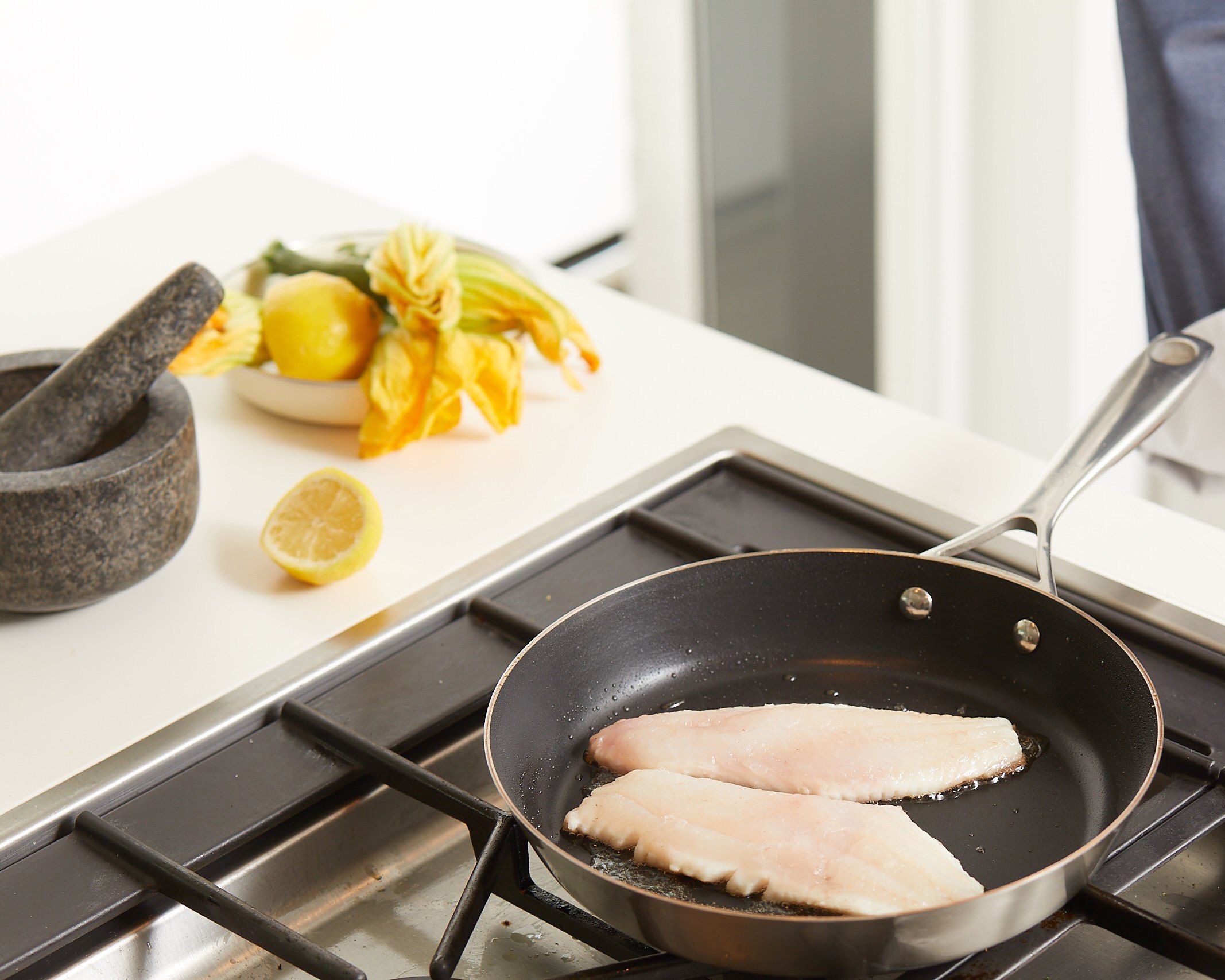 Fisch braten wie ein Profi: Die wichtigsten Schritte erklärt | Olavson