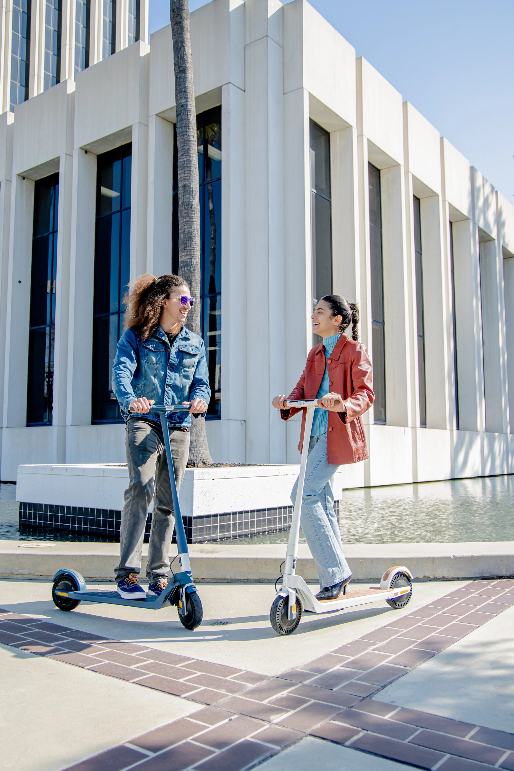 Introducing the Unagi Model One Voyager