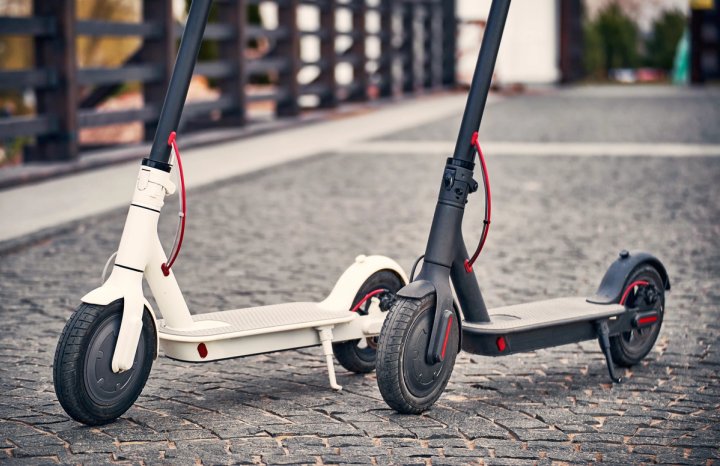 Best scooter for long-range commuting